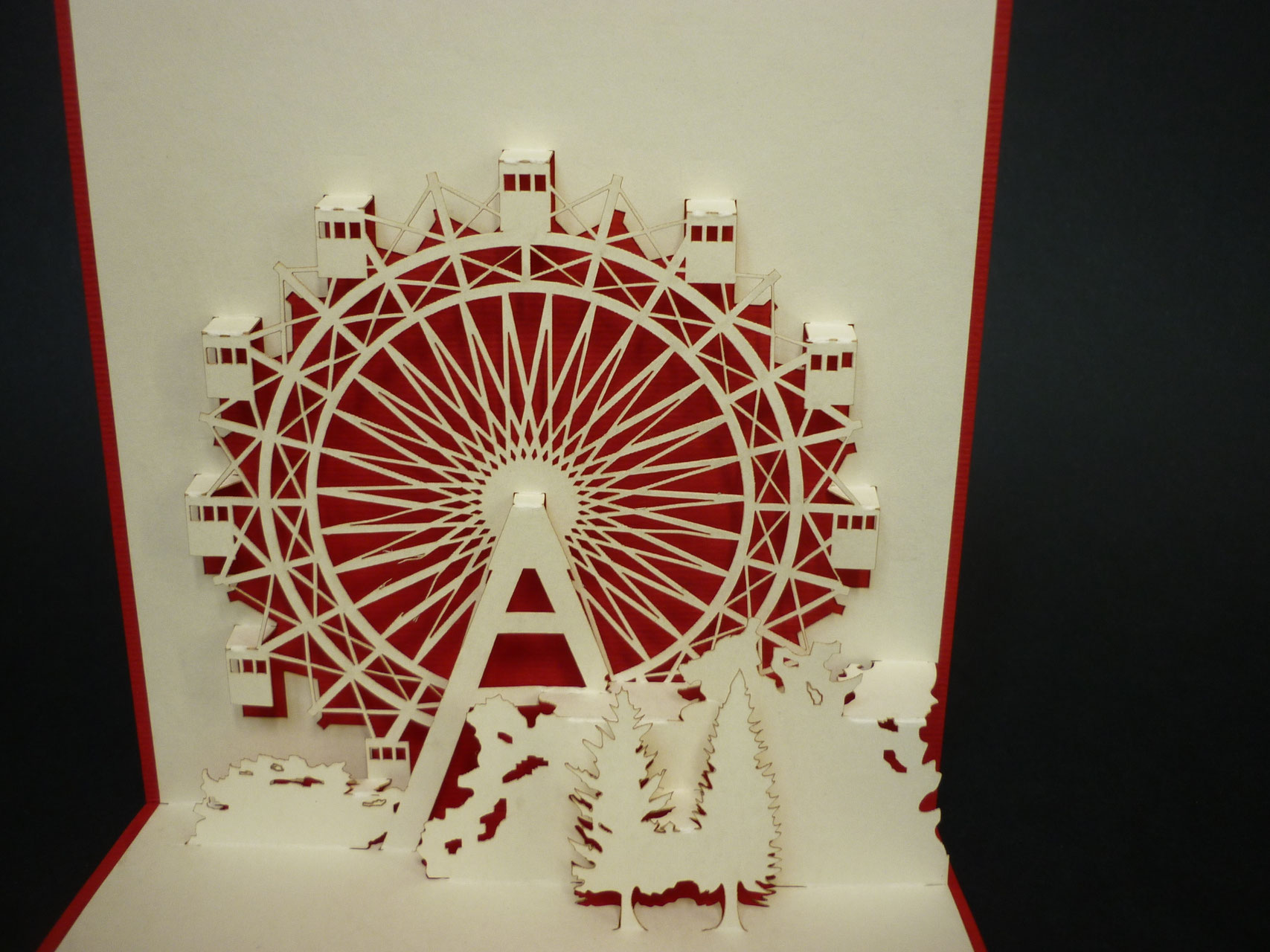Carte kirigami Grande roue en pop-up - Mam'zelle Pop-Up