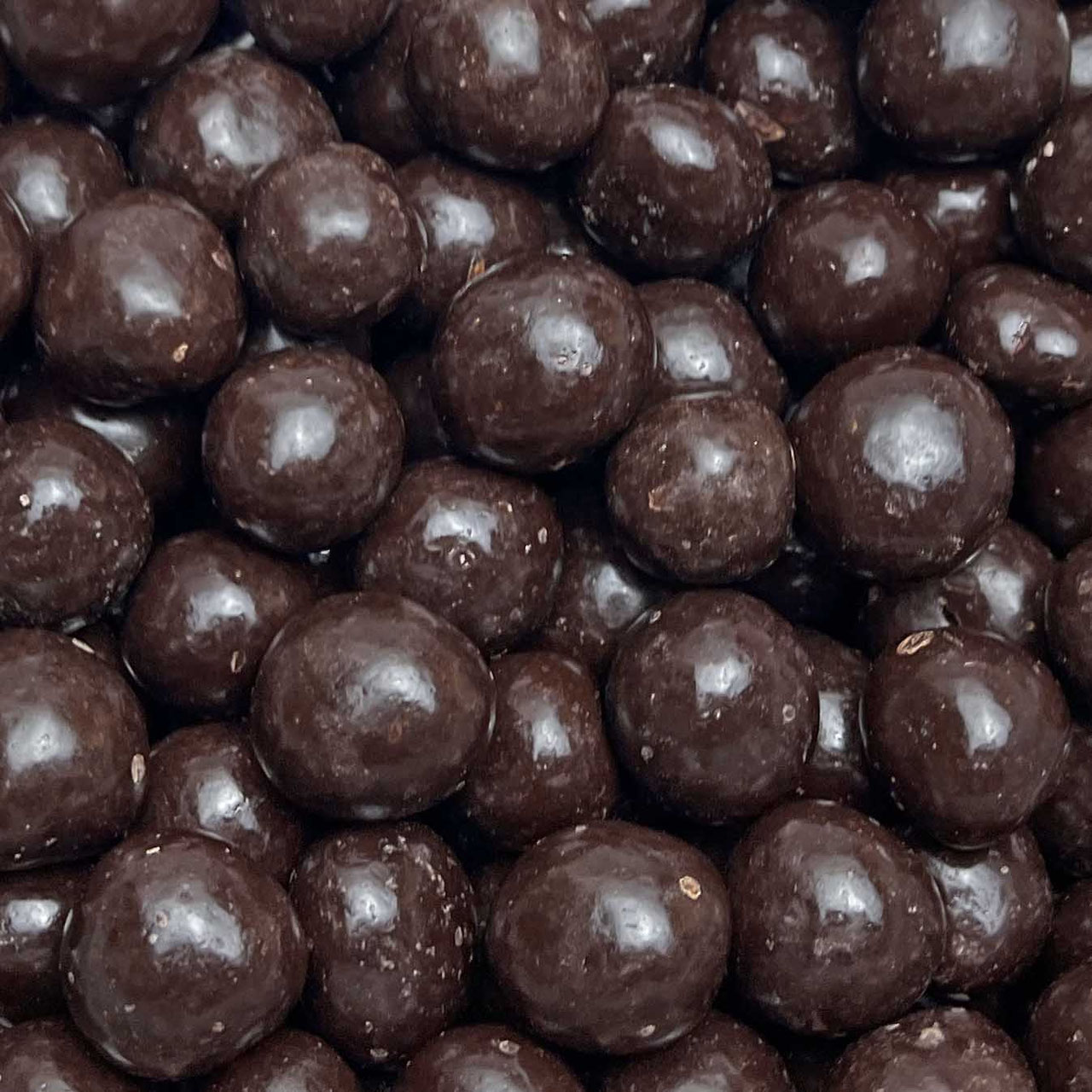 Himbeeren in Zartbitterschokolade - Zuckerberg Traditional Candy Shop