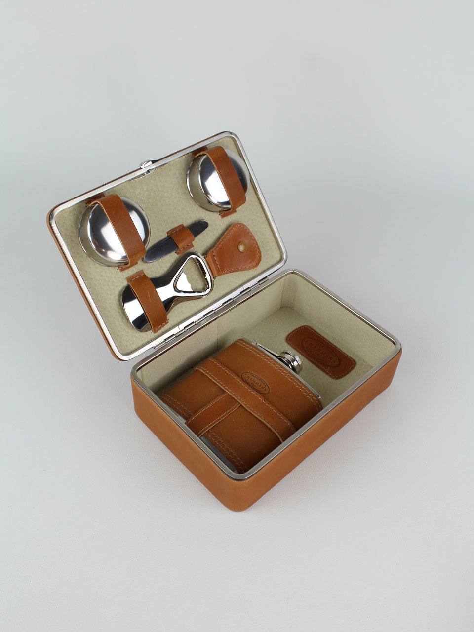 Jagdset aus Leder / Herrengeschenke aus Leder /Hunting Kit - F. HAMMANN ...