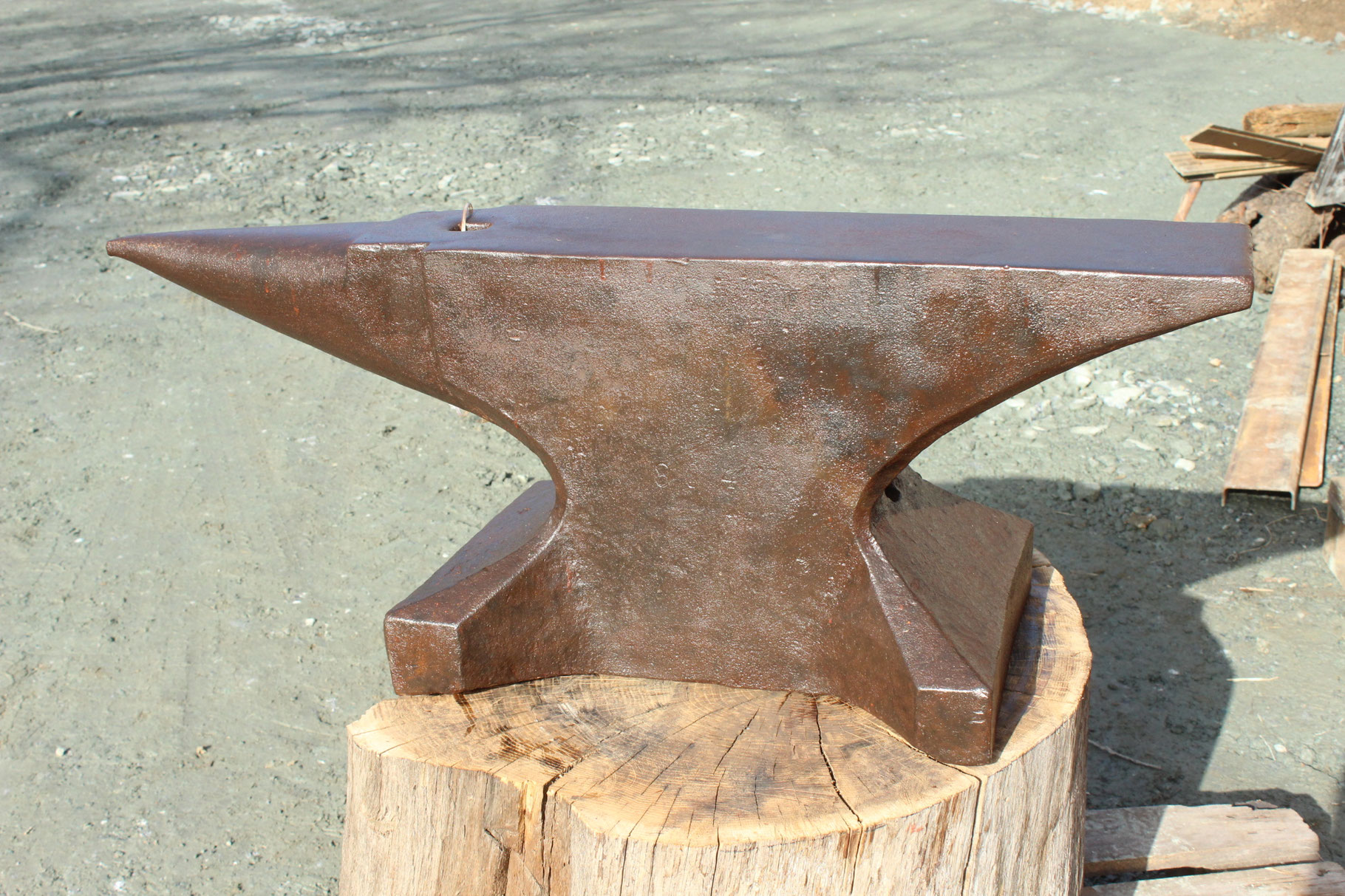 XXL SUPERSIZE ANVILS - blacksmith anvils paradise by Emerald Koch