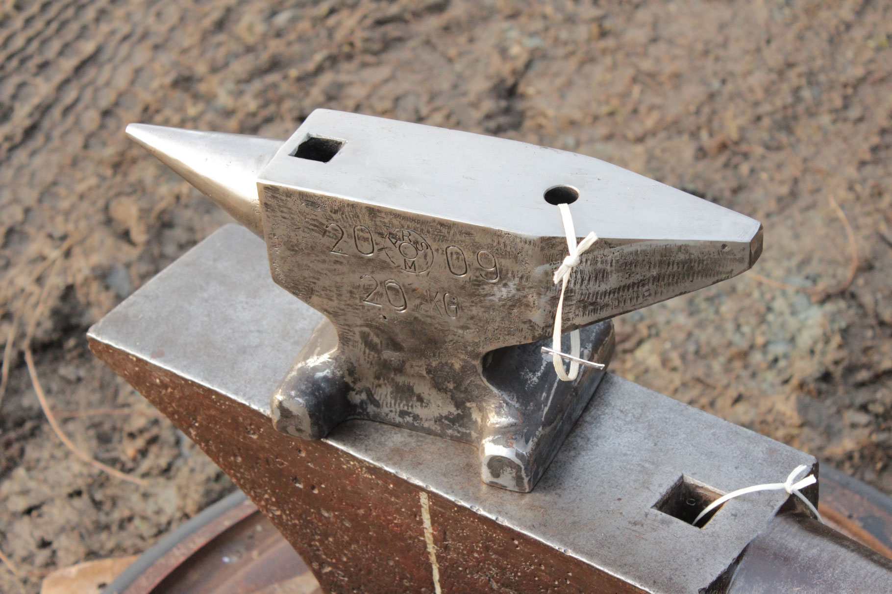 ANVILS LESS 200 LB - blacksmith anvils paradise by Emerald Koch