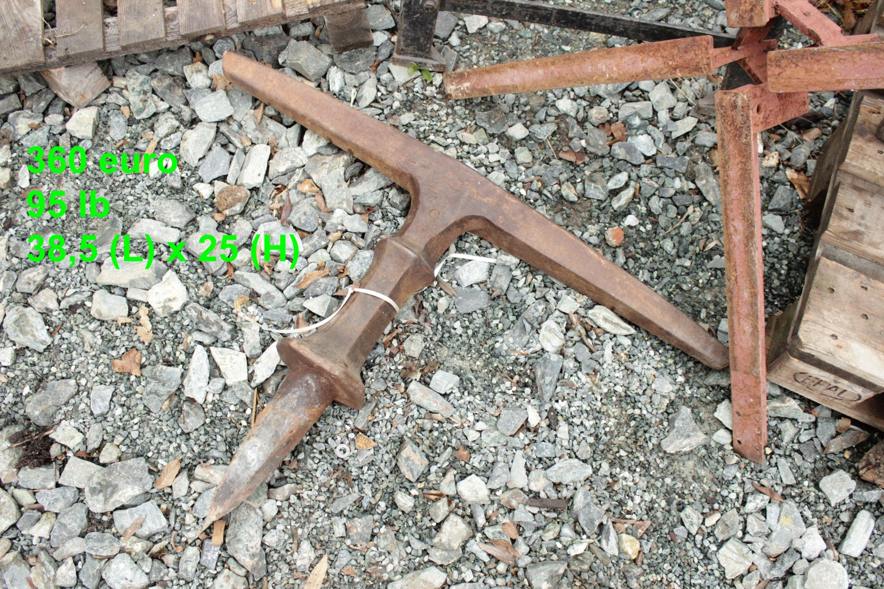 STAKE ANVILS - blacksmith anvils paradise by Emerald Koch