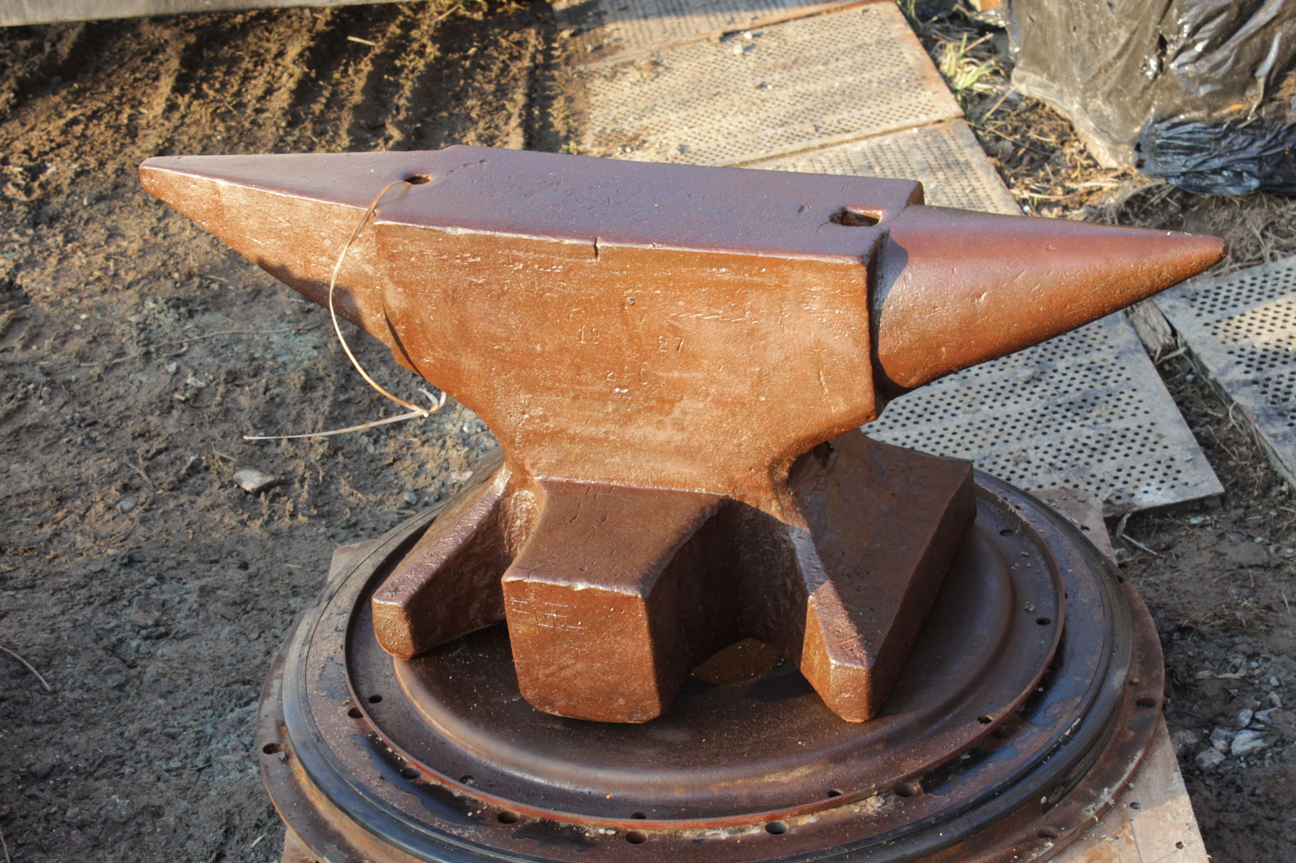 Sold anvils - blacksmith anvils paradise by Emerald Koch