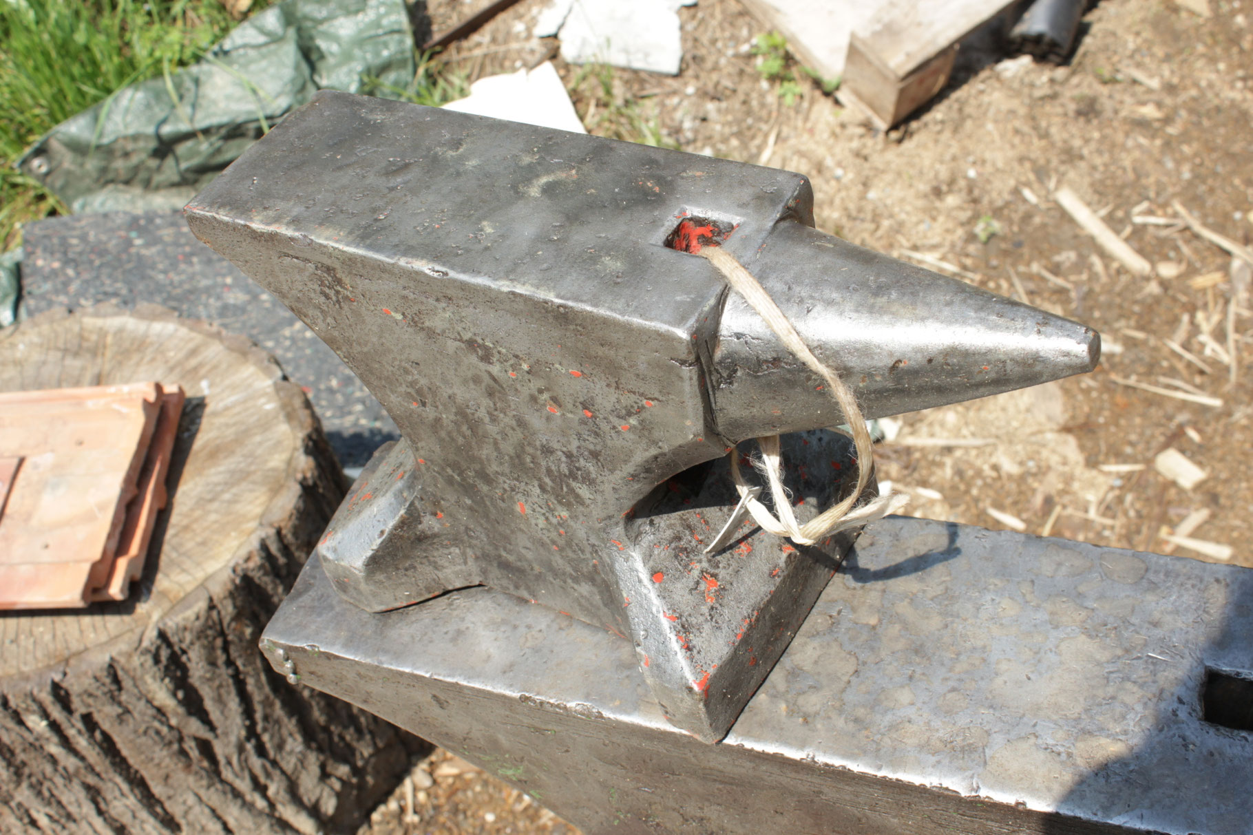 ANVILS LESS 200 LB - blacksmith anvils paradise by Emerald Koch