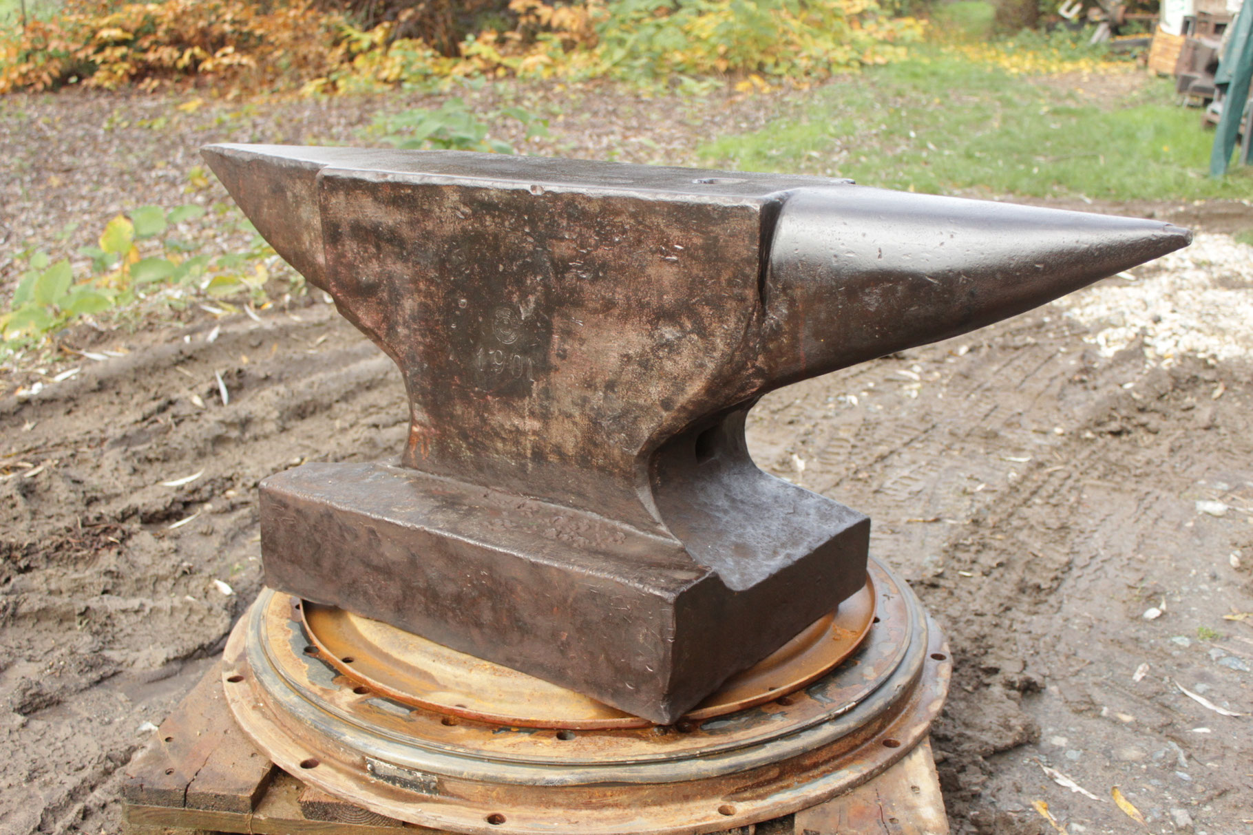 XXL SUPERSIZE ANVILS - blacksmith anvils paradise by Emerald Koch