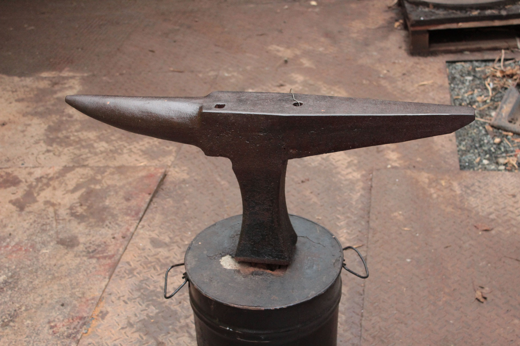 STAKE ANVILS - blacksmith anvils paradise by Emerald Koch