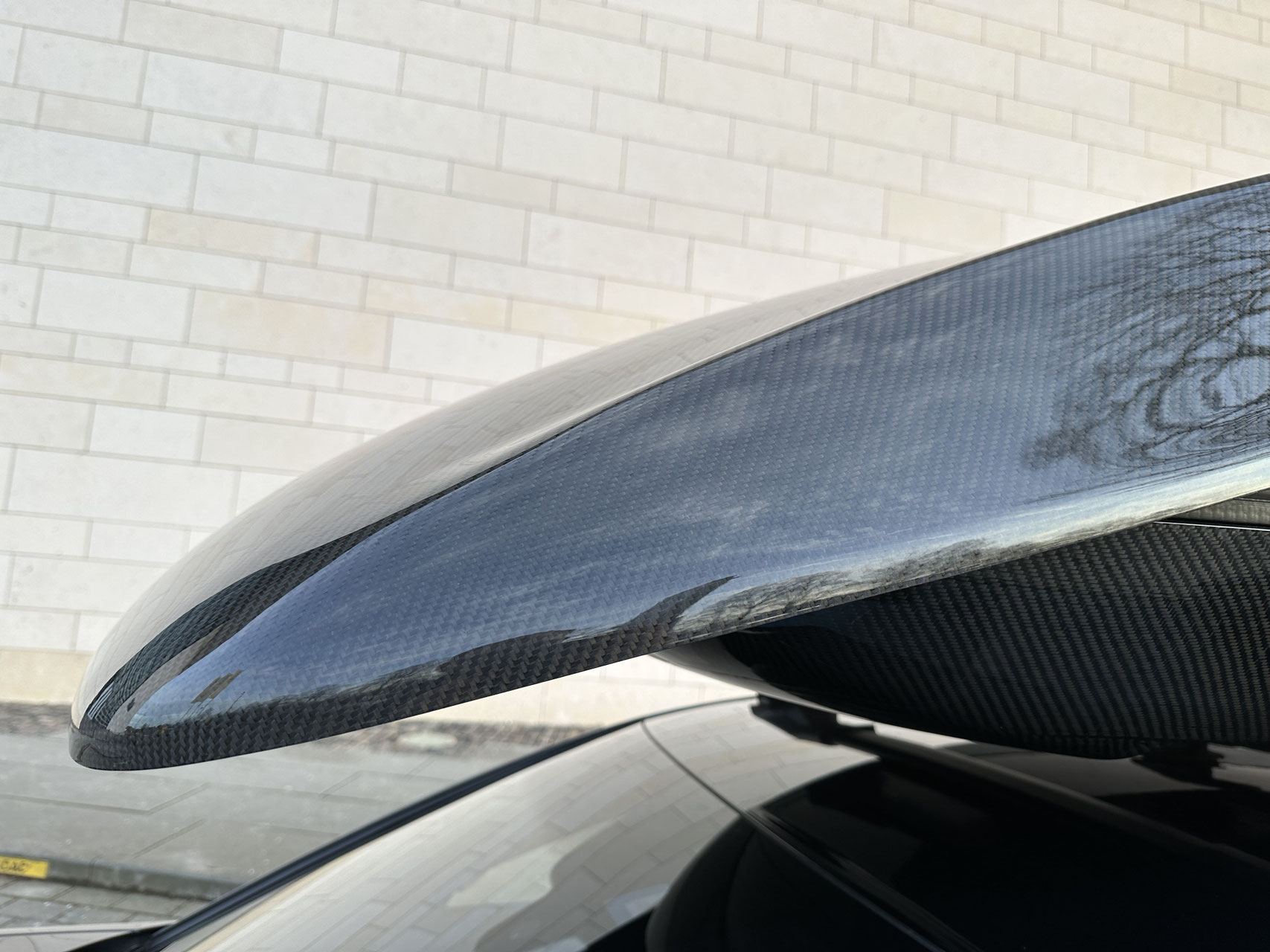 Asphaltkind Dachboxen aus Carbon und Cropfiber - AB