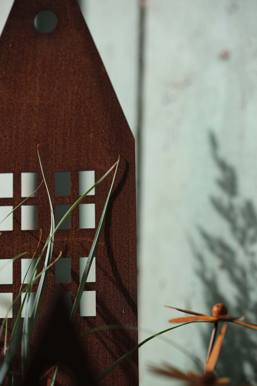 Rostige Gartendeko - Dekorationen in Rostoptik - Der Kräuterzwerg ...