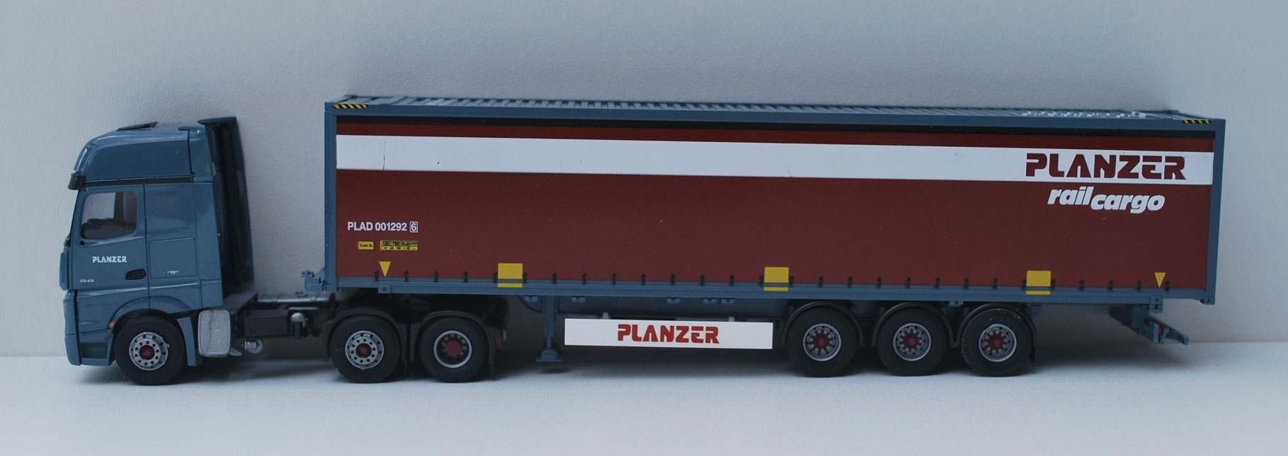 PLANZER //// PLANZER - 1/87lkwmodelle.ch, SWISSMODELLE.CH