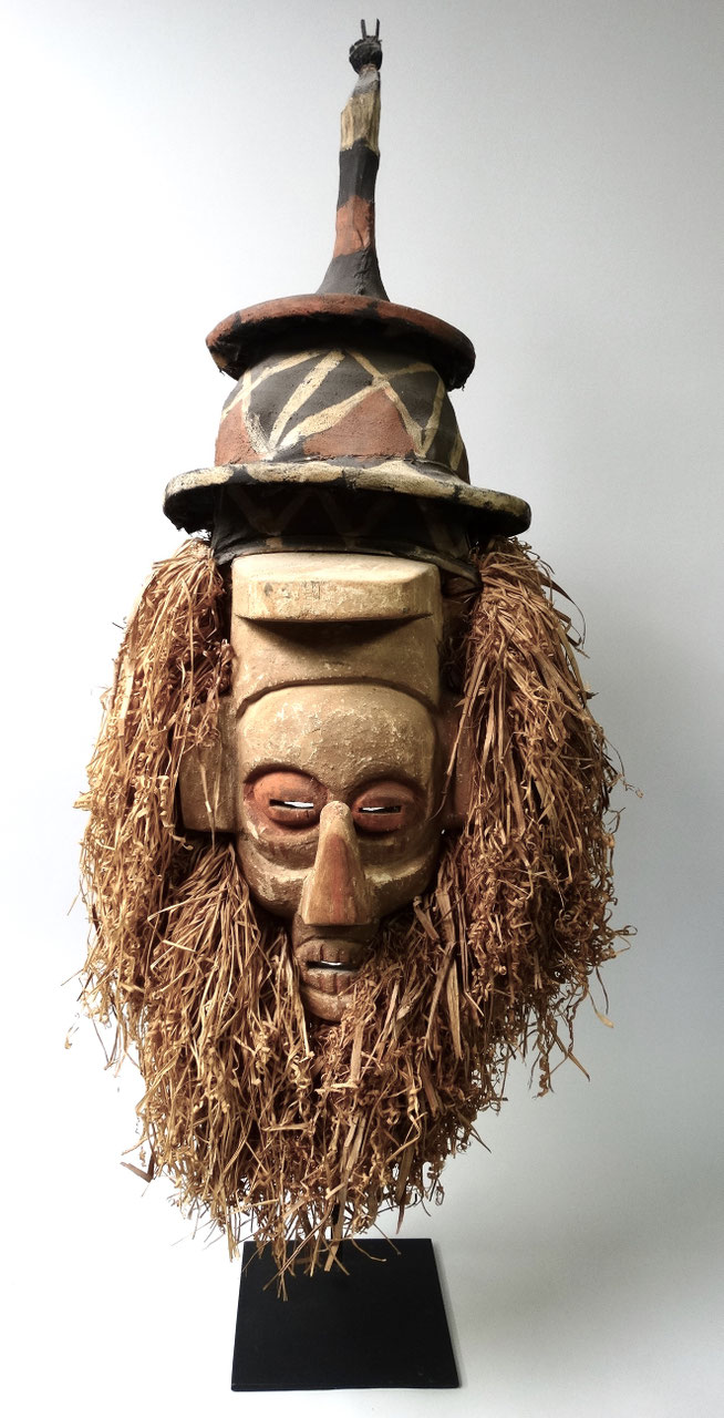 Ceremonial Yaka mask, D.R. Congo - De Grave Tribal Art