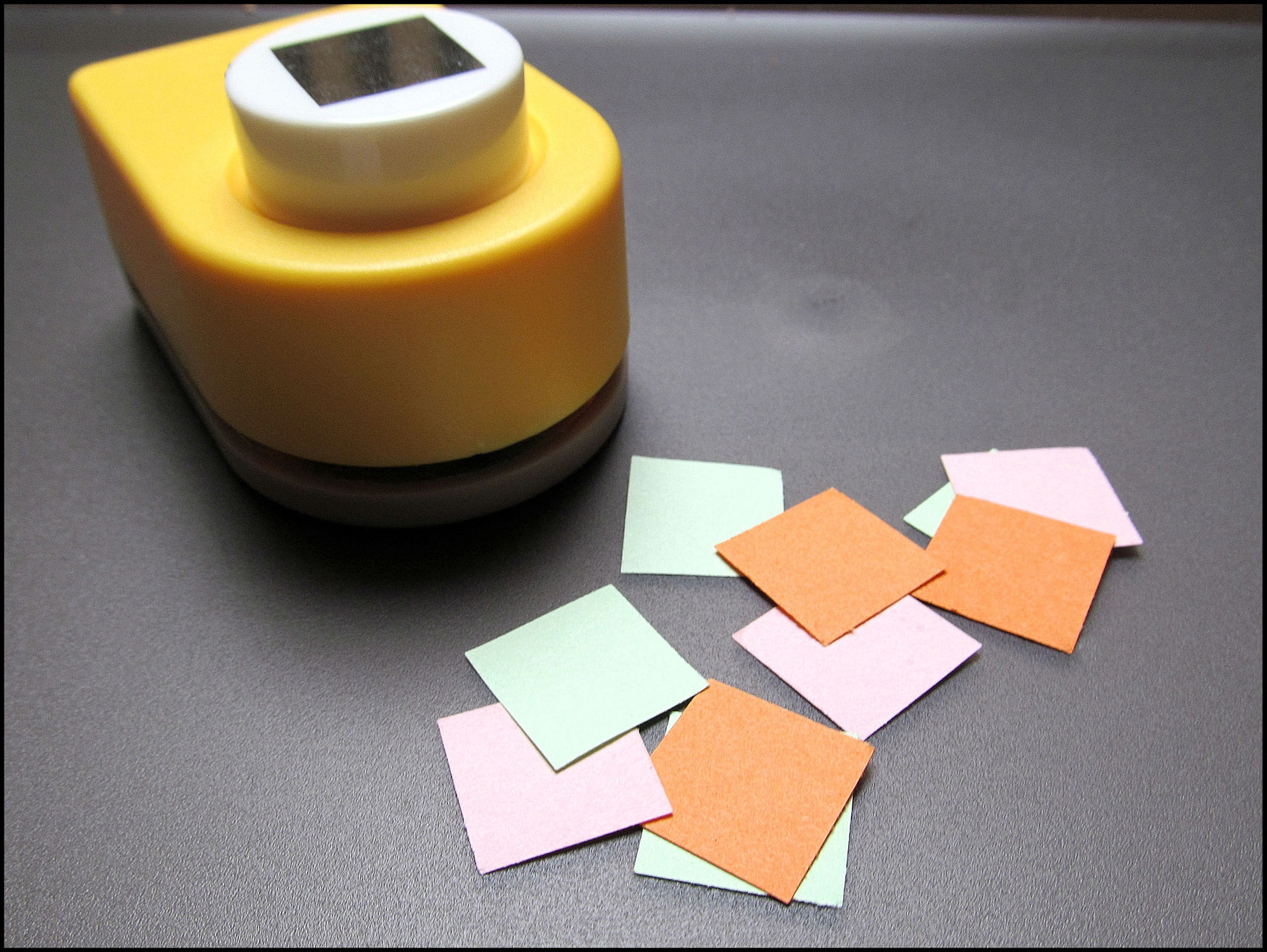 Papierstanzer - alexander-und-carolas Webseite!