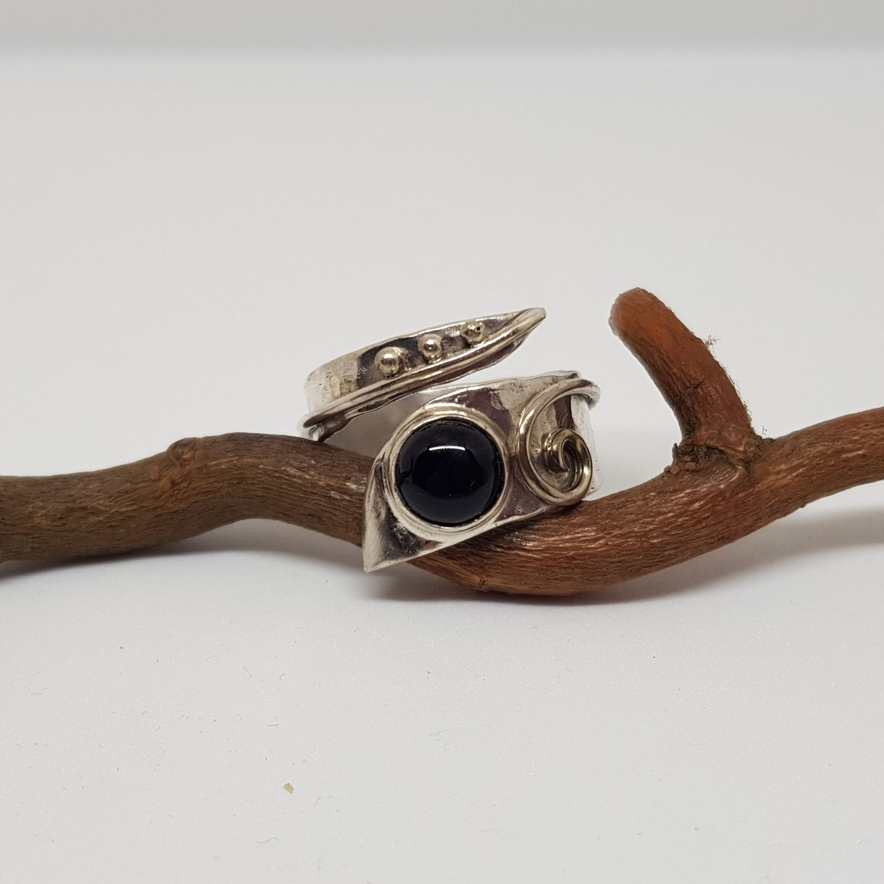 Ring mit Onyx - silberschmiede-spandow.de - Birgit Gaube Ring mit Onyx - silberschmiede-spandow.de - Birgit Gaube