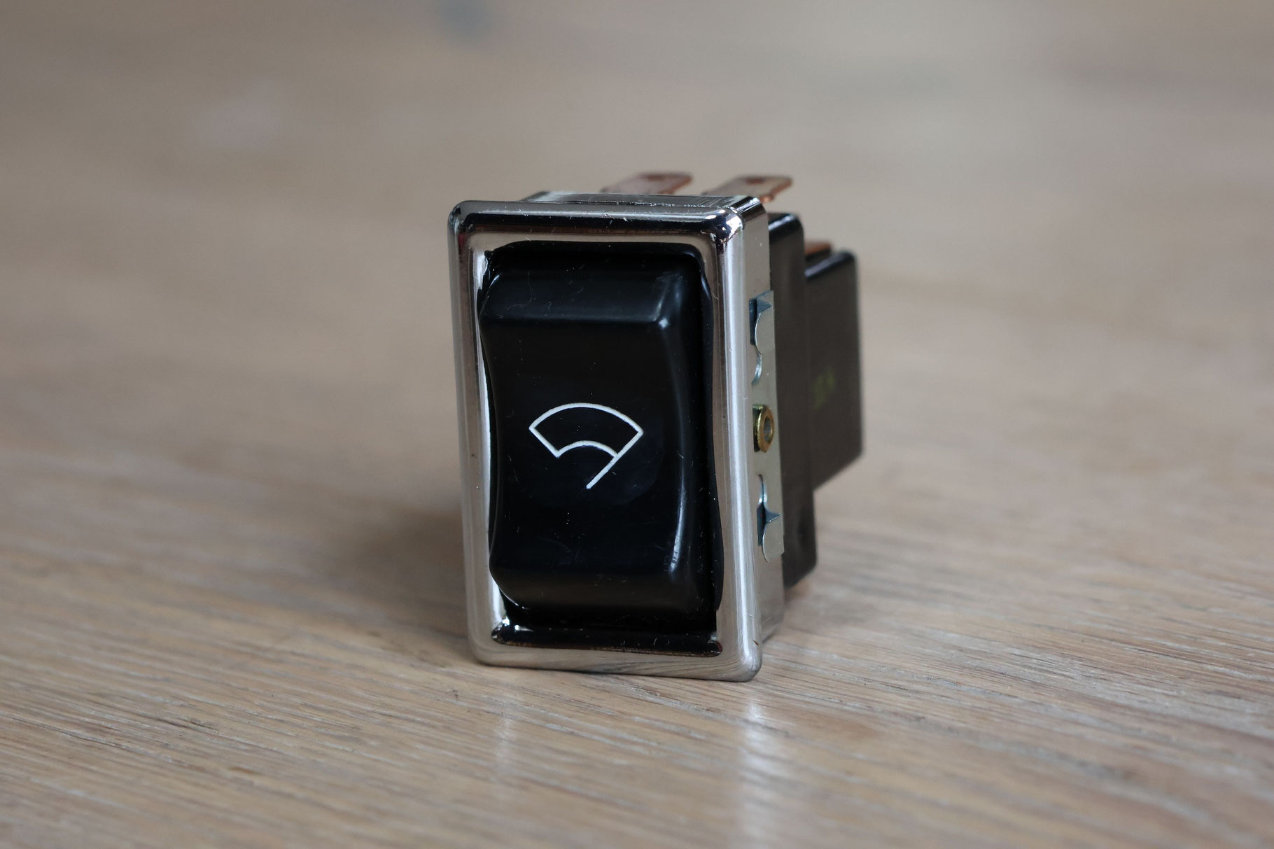 Switches Schalter De Tomaso - Iso Rivolta Club Deutschland