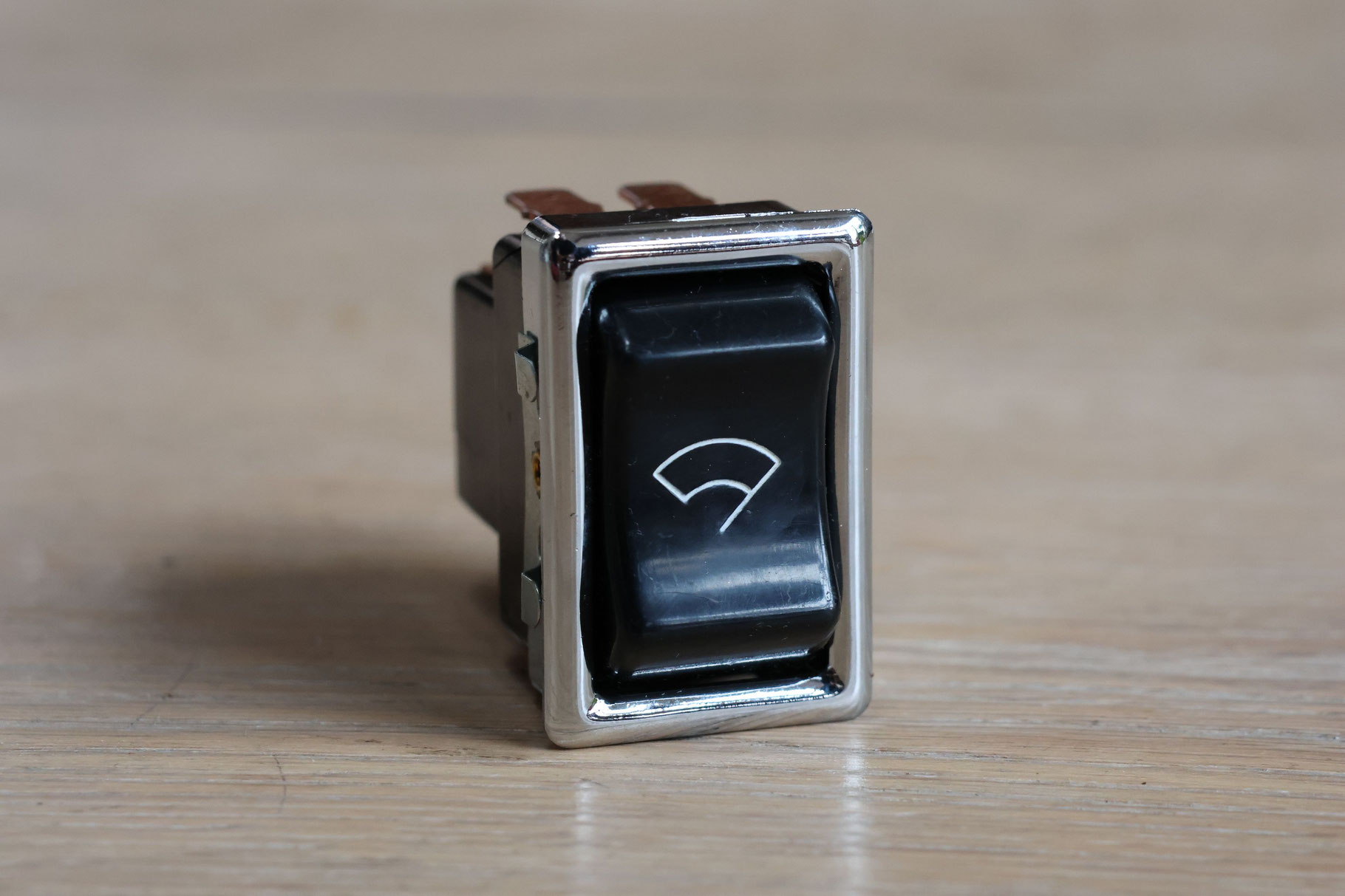 Switches Schalter De Tomaso - Iso Rivolta Club Deutschland