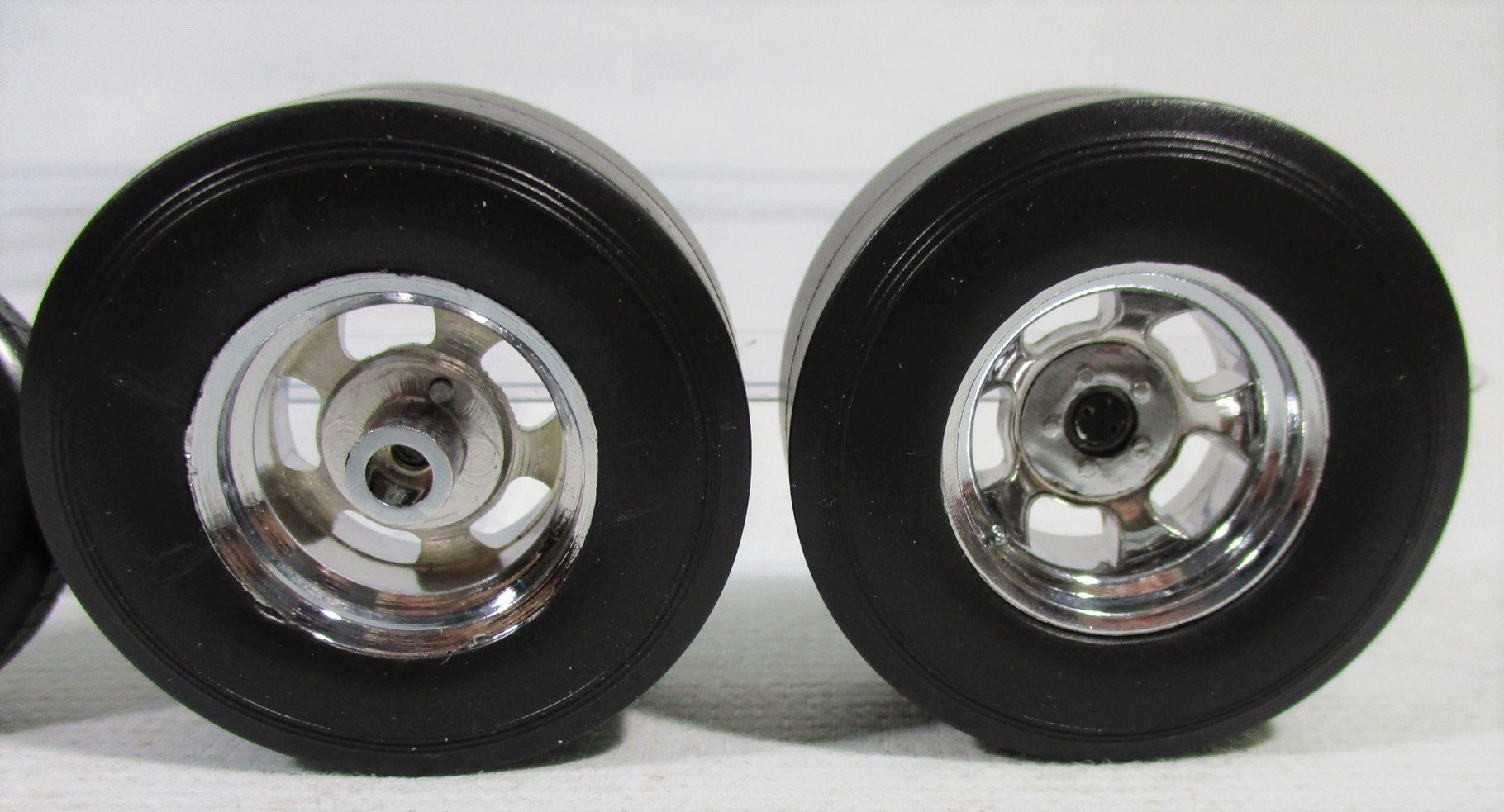 Archive 1/18 Parts Tire Sets - Arizona Diecast & Models