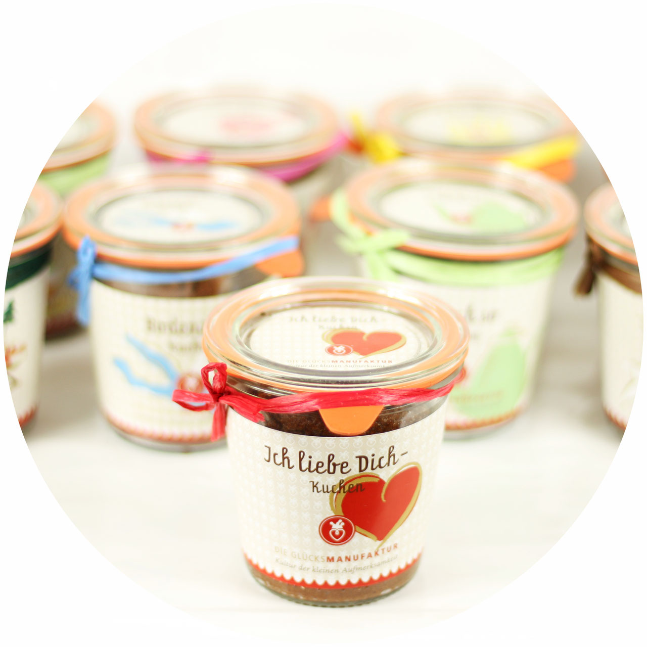 Kuchen im Glas für jede Gelegenheit - Die Glücksmanufaktur - Kuchen im ...