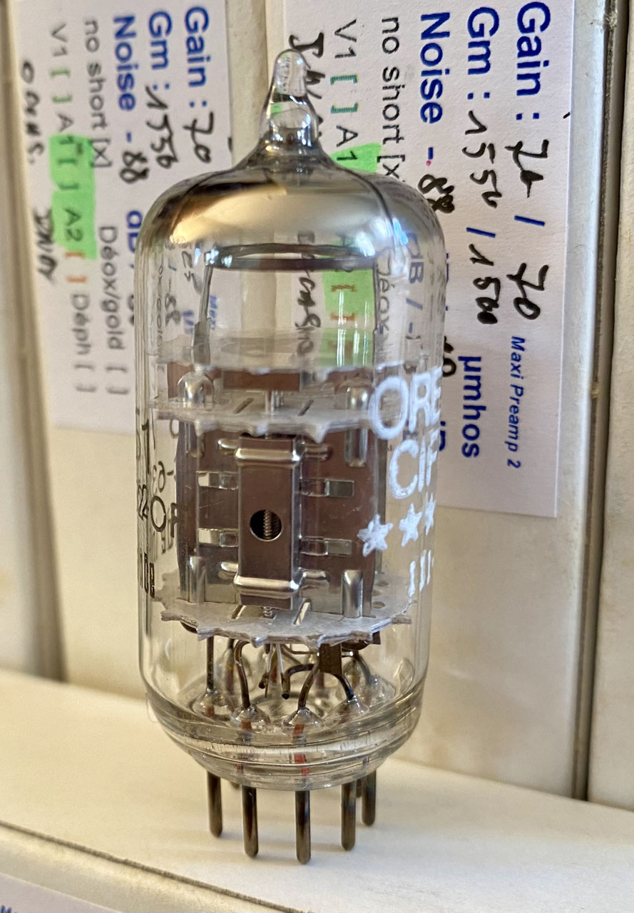 5751 medium gain 12AX7 - Tubes, Amplis à lampes Guitare et Audio