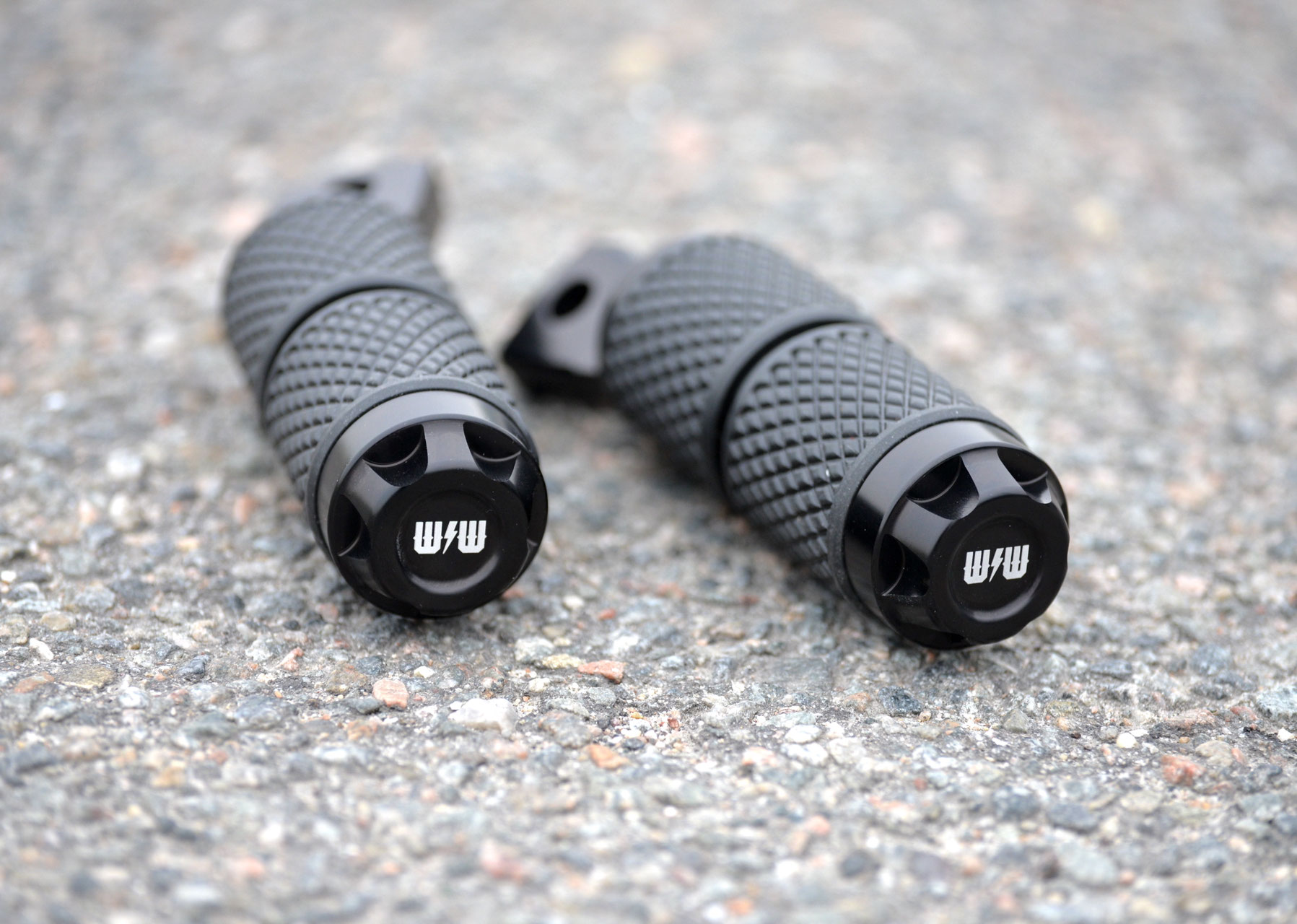 WalzWerk® Foot Peg Kit for BMW R18 - WalzWerk® Motorcycles