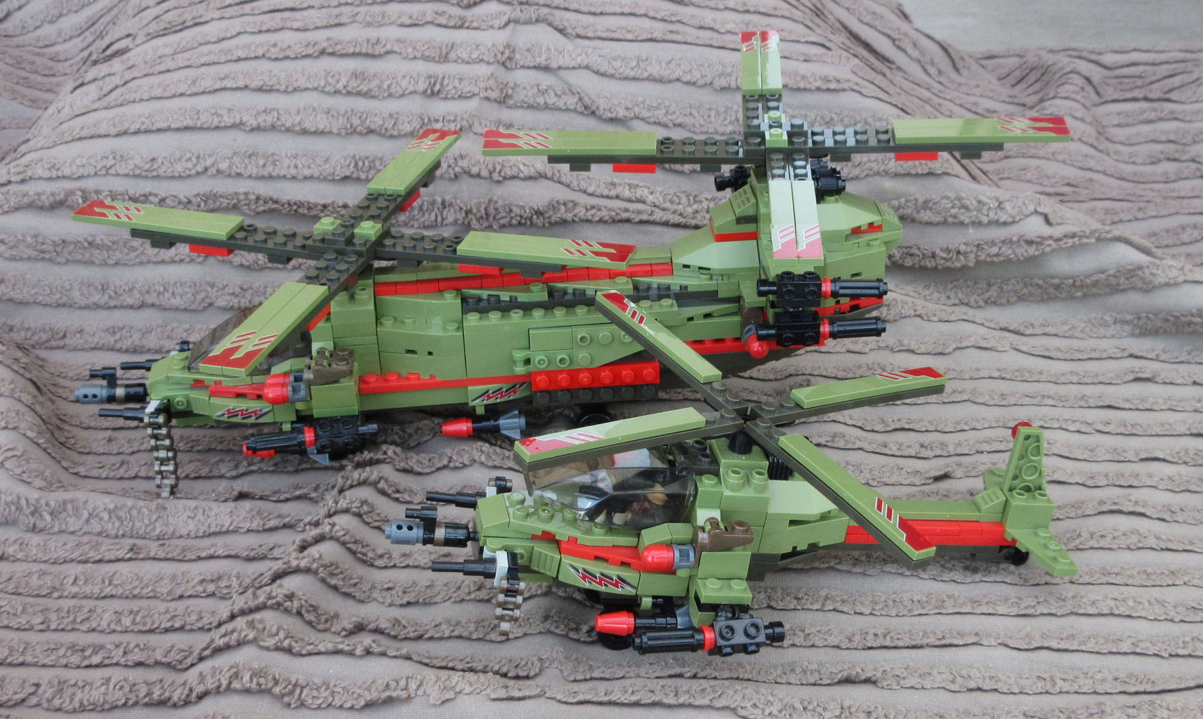 Custom Battleships - Aircraft Carrier Building Bricks World