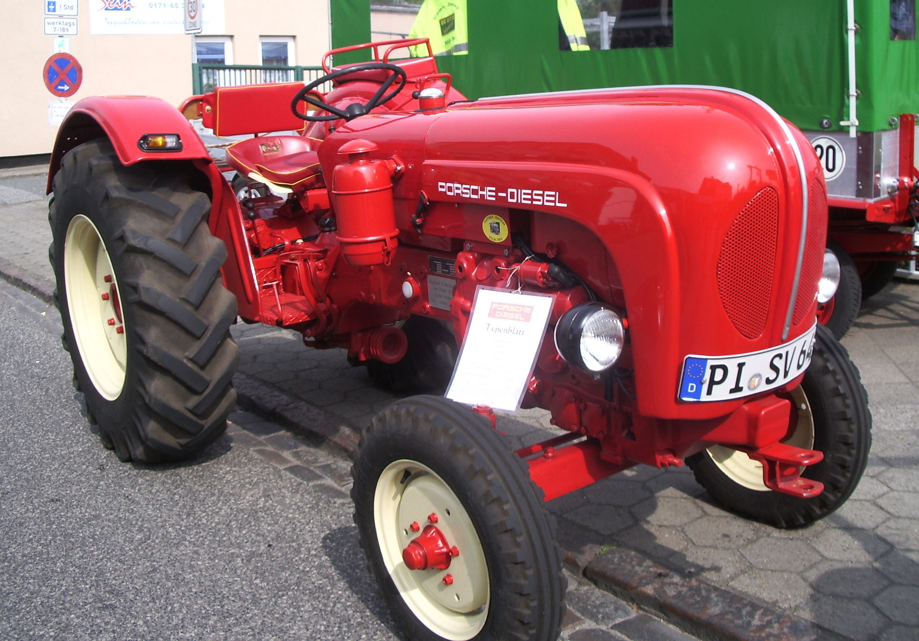 Porsche Tractor - Benvenuti su angelo911porsche!