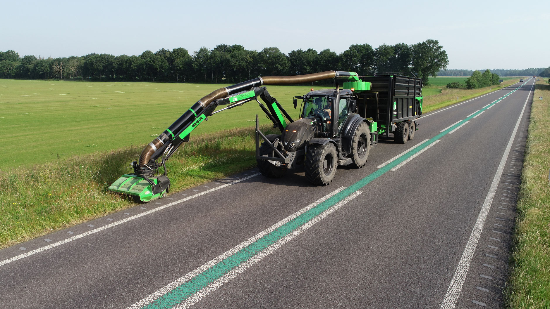 Maaien - Aannemerij & Bomenrooierij P. Veenstra