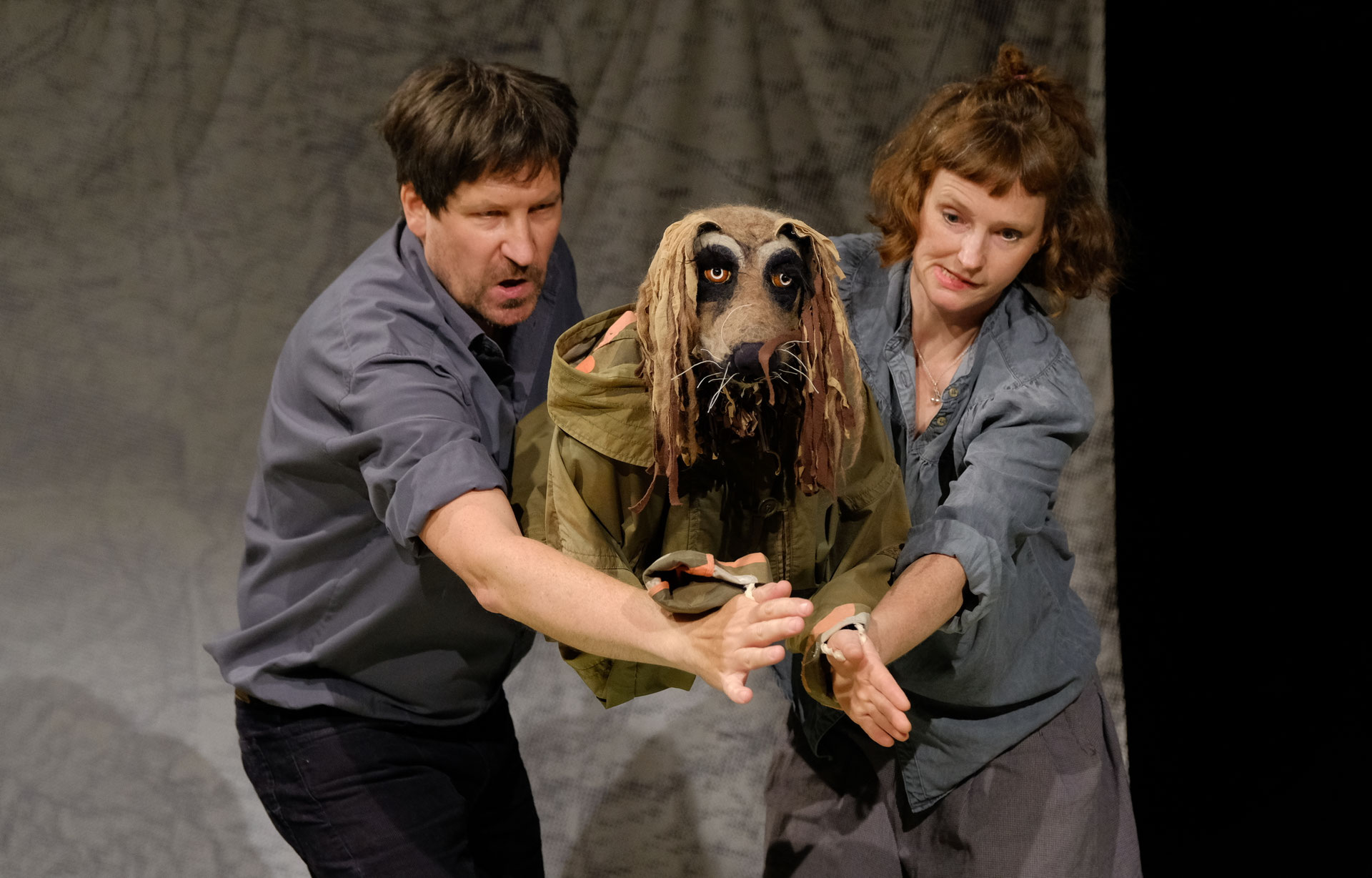 Über uns - Julia Giesbert - Puppenspielerin, Schauspielerin