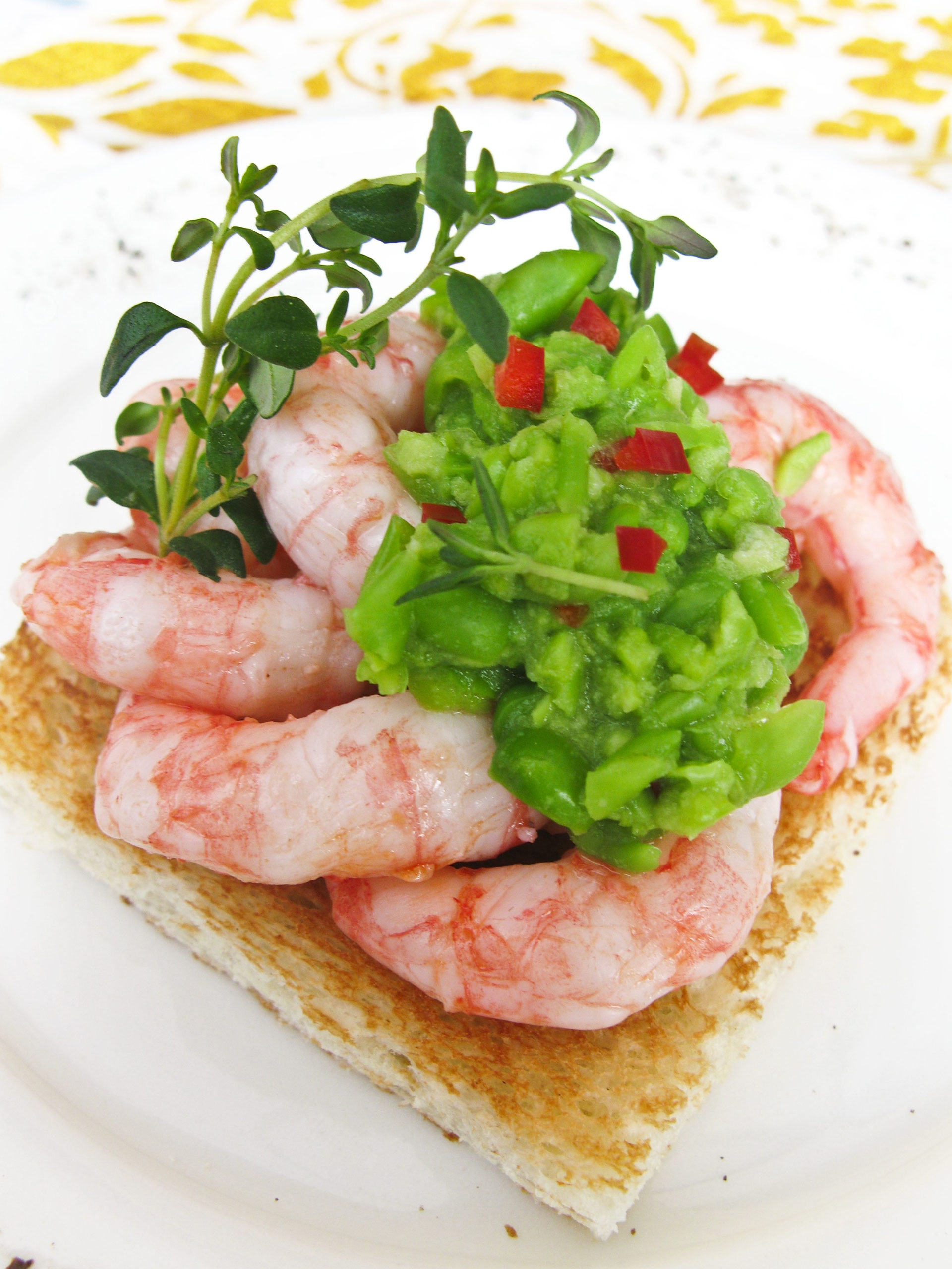 Reker med erter og chili - Yngve Ekern