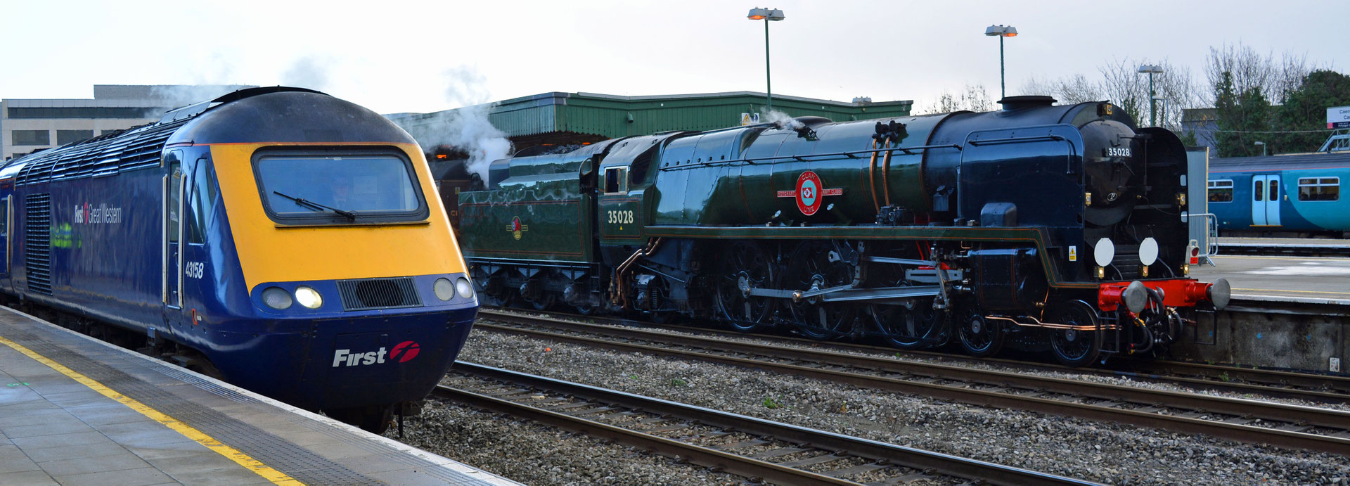 Prince Charles at Cardiff Station - Website of keith Boddey