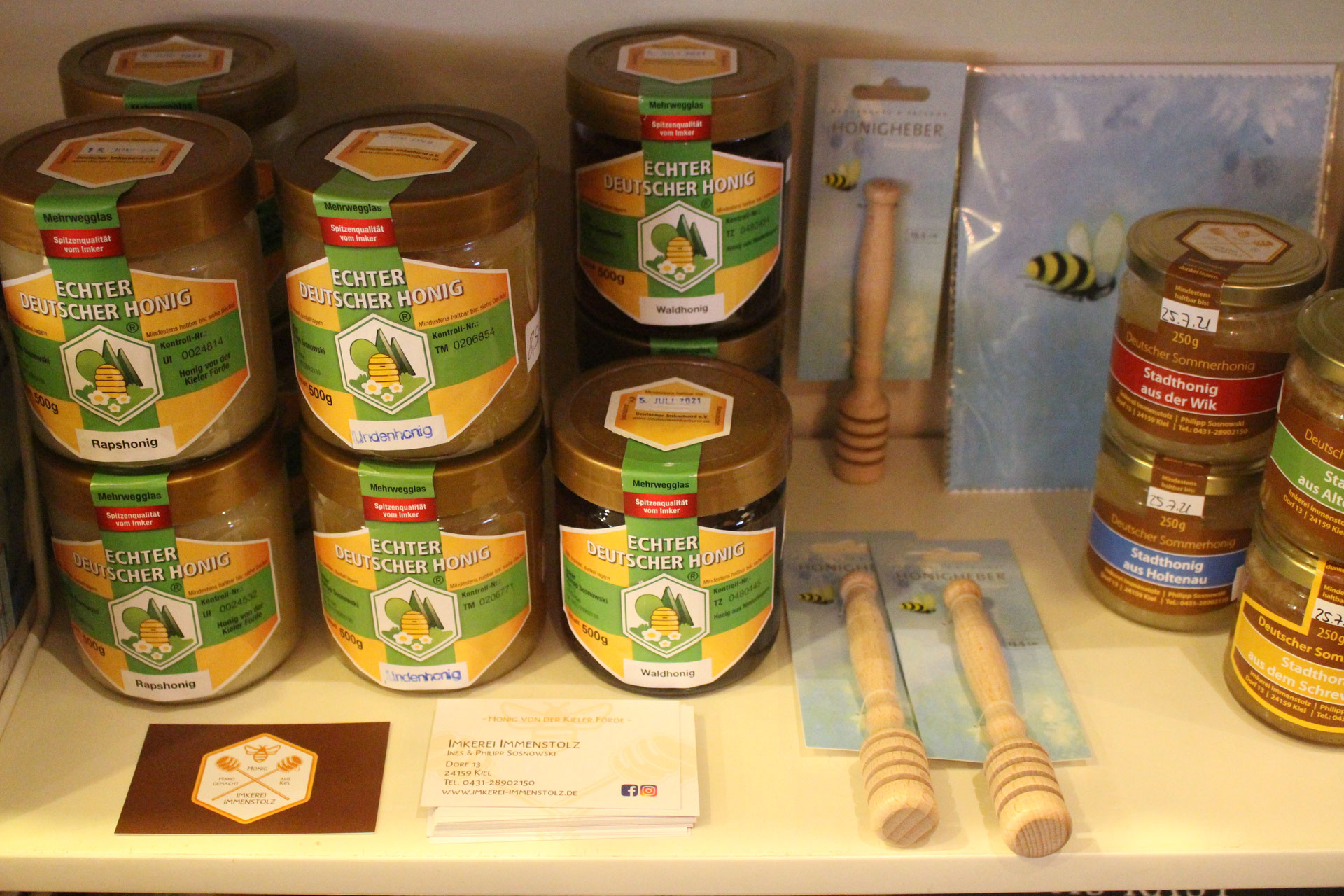 Non-Books - Buchhandlung Almut Schmidt