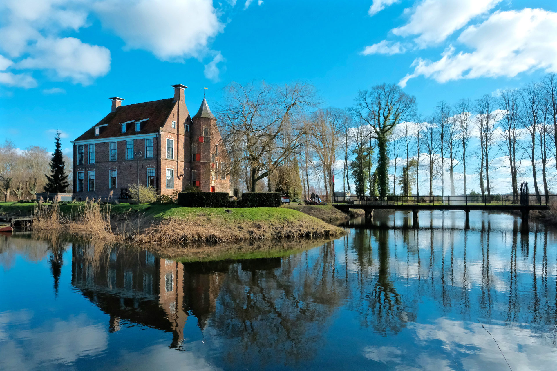 Burcht Wedde - Mooigrunnen.nl