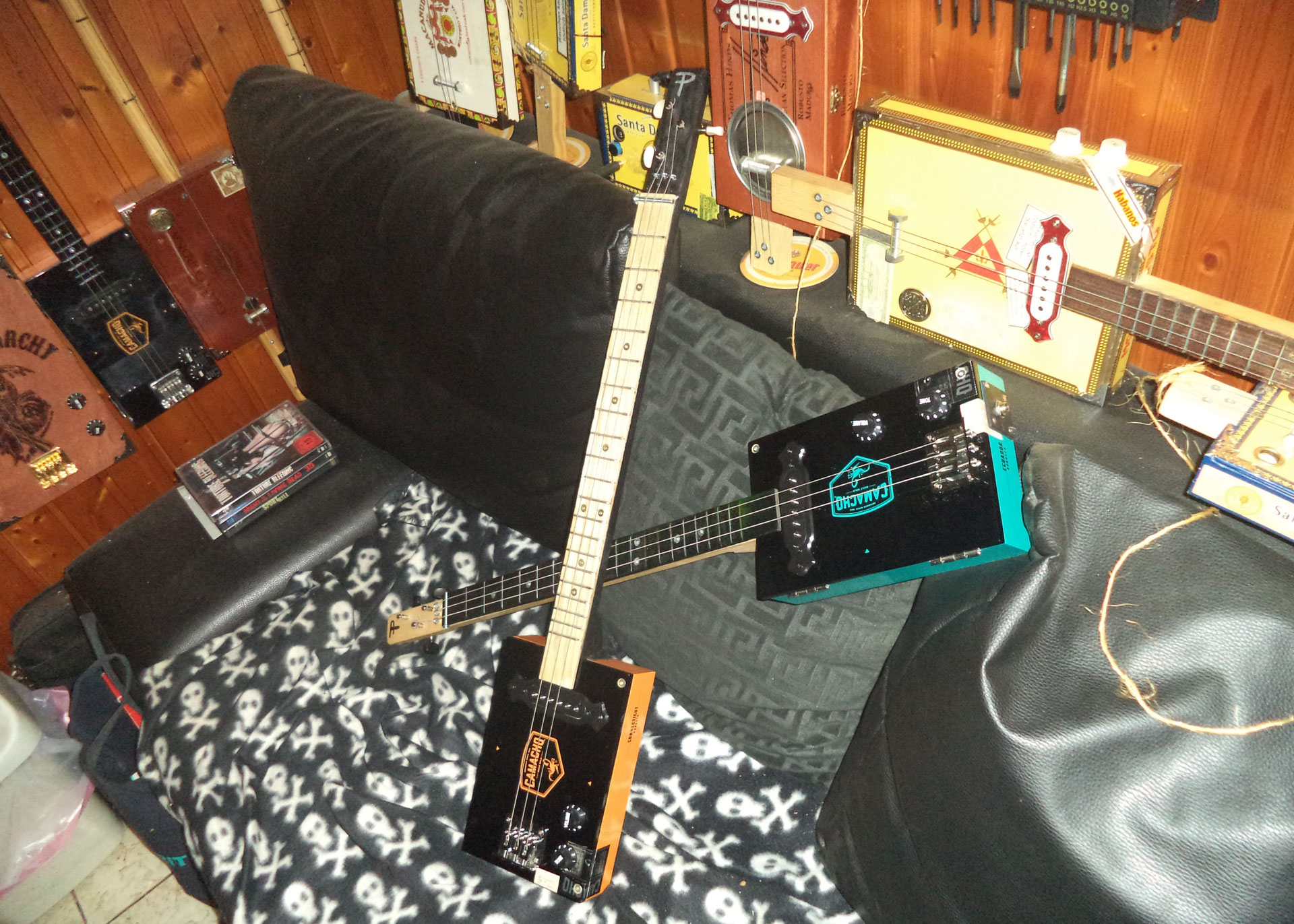 meine Gitarren - cigarboxguitarsaustrias Webseite!