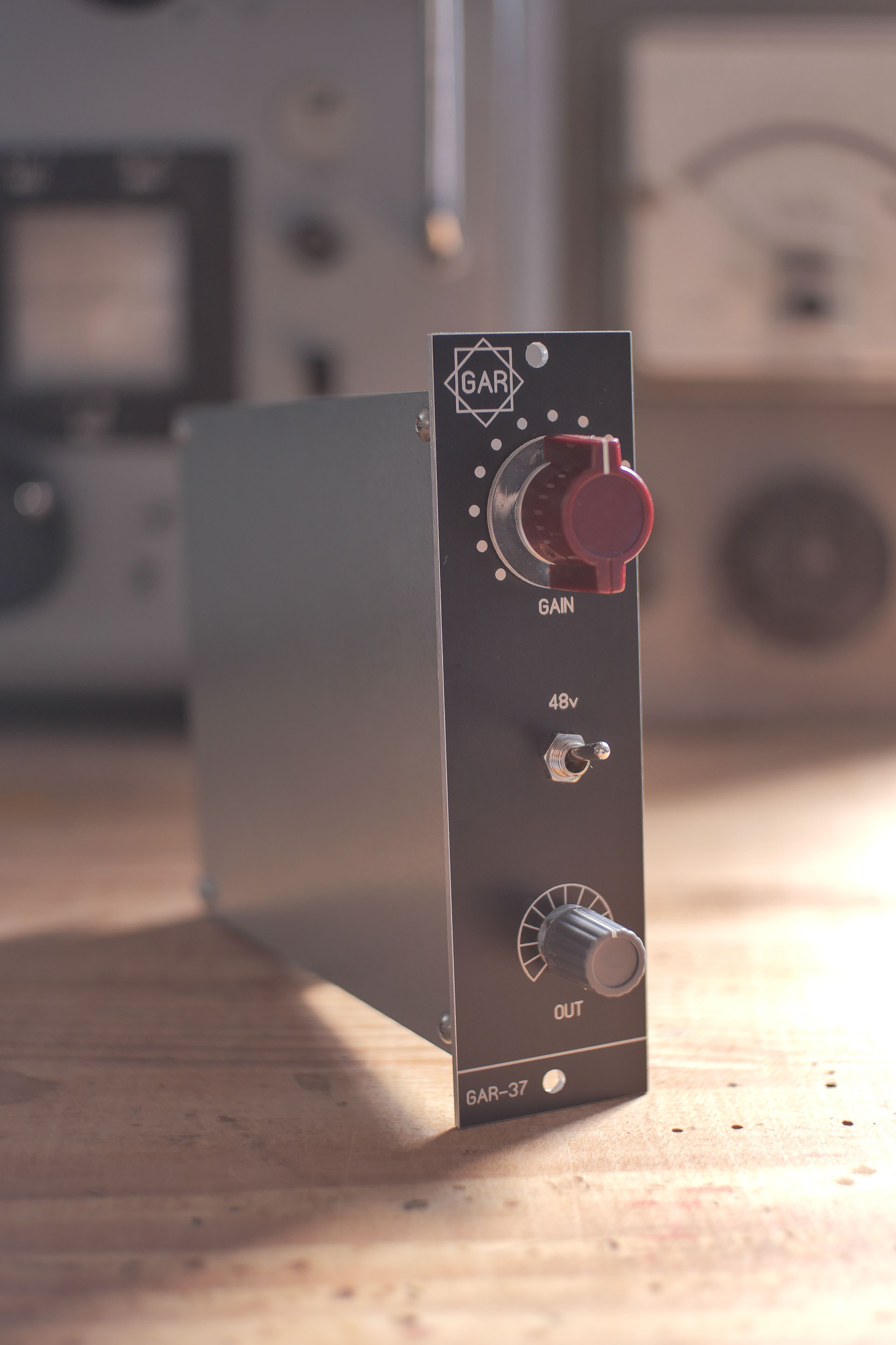 GAR-37 - Classic studio Gear