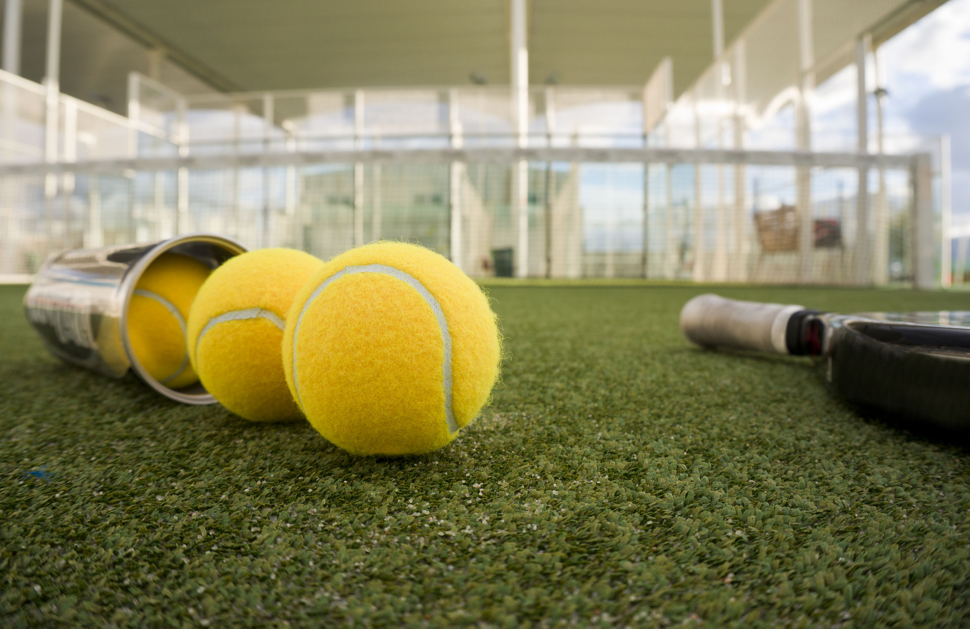 Padel - www.padelmansion.com