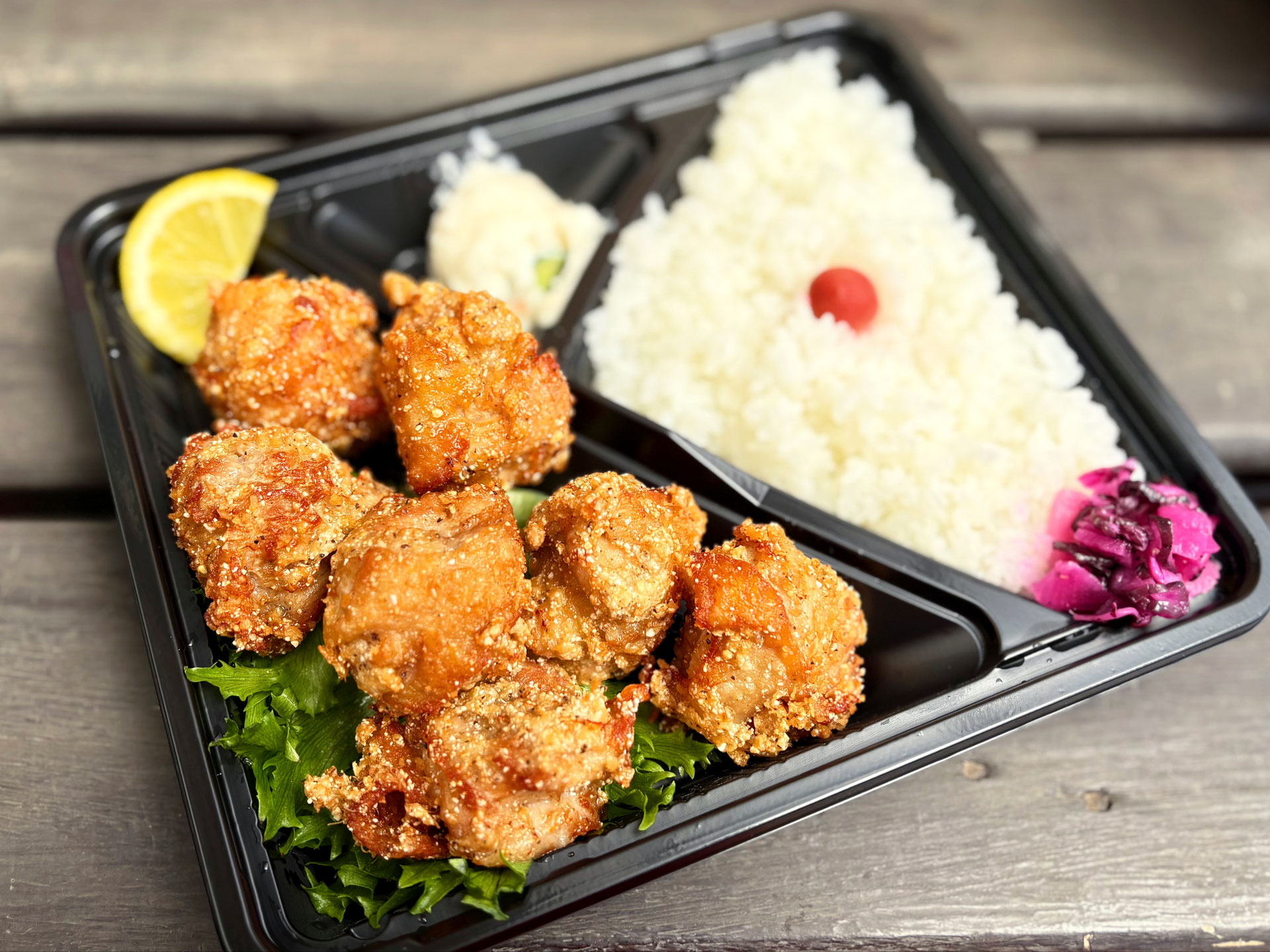 Deli-Sio Kitchen（デリシオ キッチン）｜清水町のお弁当・パンのお店 - Deli-Sio Kitchen（デリシオ キッチン）