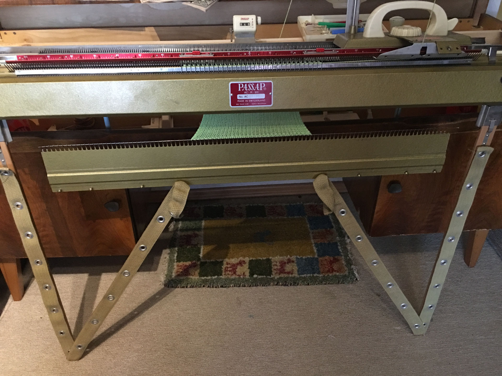 Passap Automatic - Strickschmiedes Webseite: handgefärbte Garne, mit Liebe im Ländle gefärbt