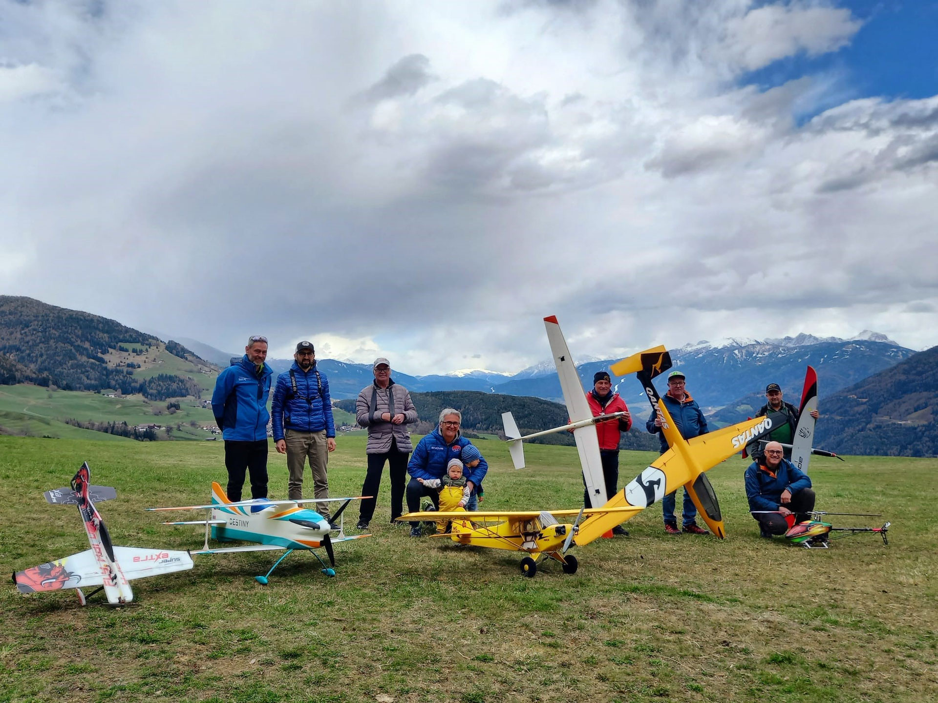 2023 - tearna-modellfliagas Jimdo-Page!