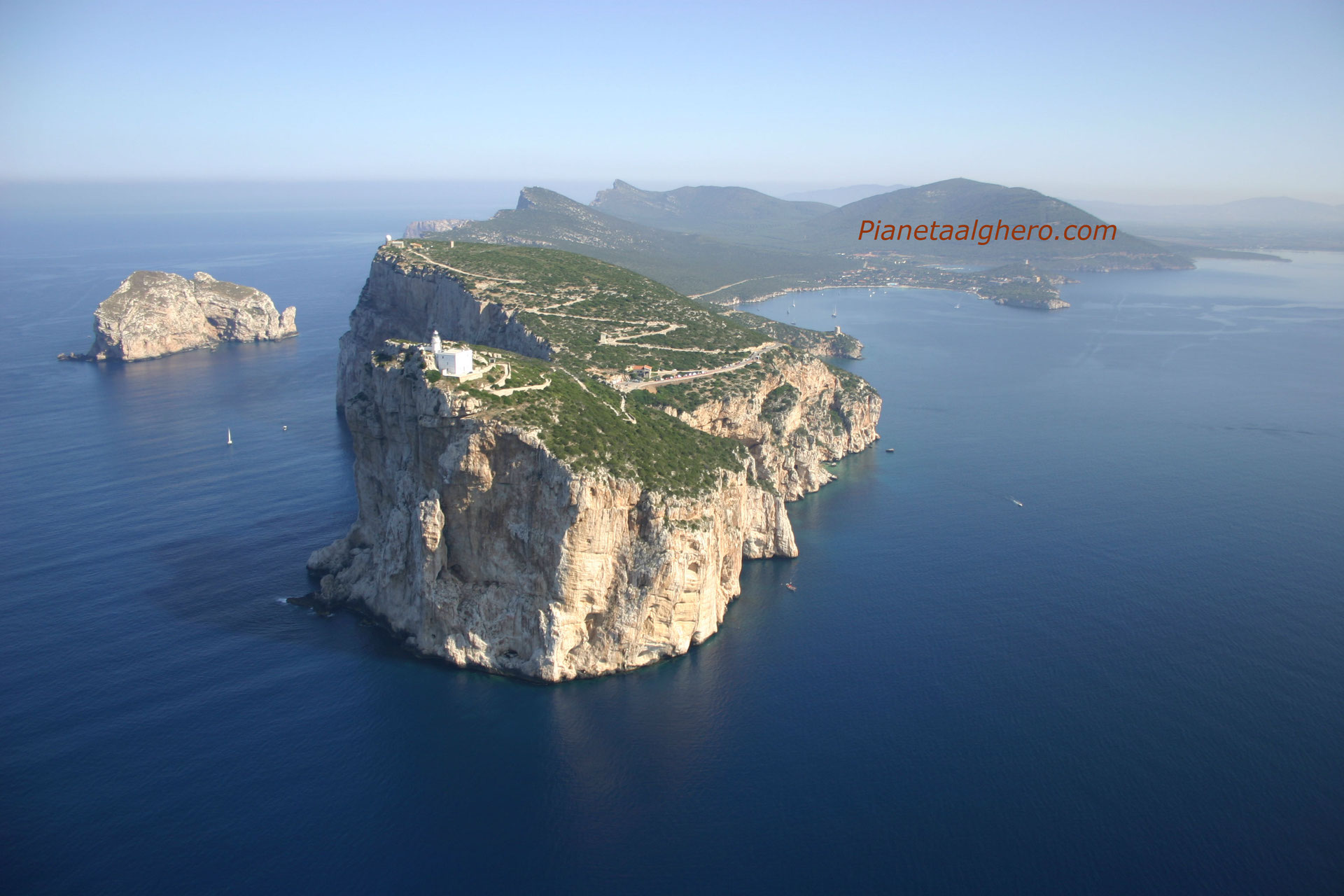 Foto aeree della costa di Capo Caccia, Alghero - Pianeta Alghero