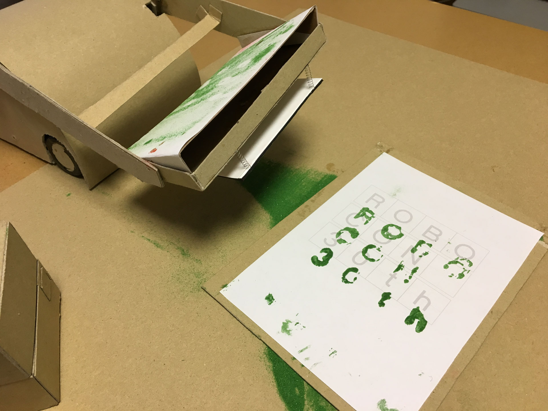 Paper Sand Art Robot - MADE BY B.B.Korry