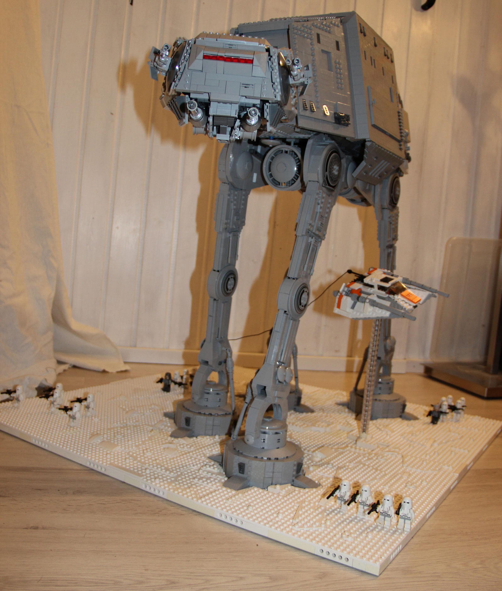 At-AT UCS Version - koblenz-bricks lego
