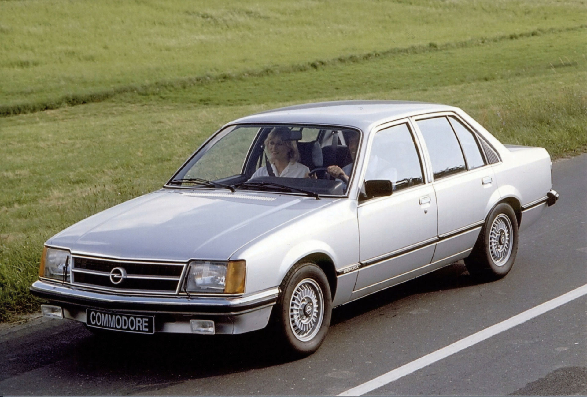 Pressefotos Opel Commodore C - Wissenswertes über den Opel Commodore C