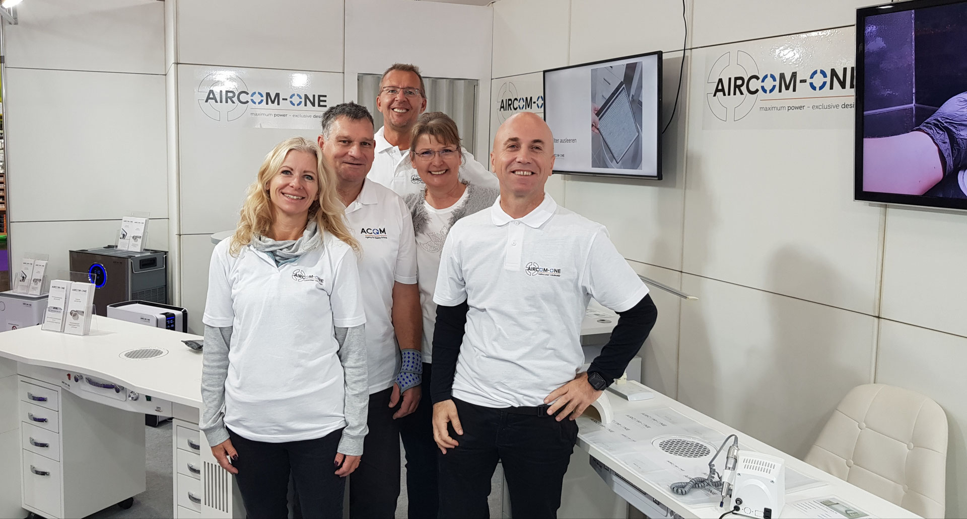 Video / Galerie - aircom-one.de