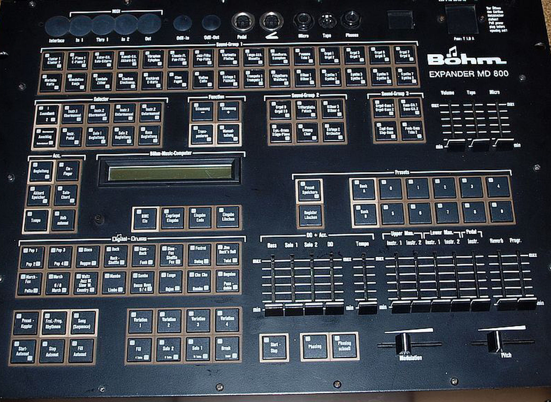 MD 800 - Musikelektronik