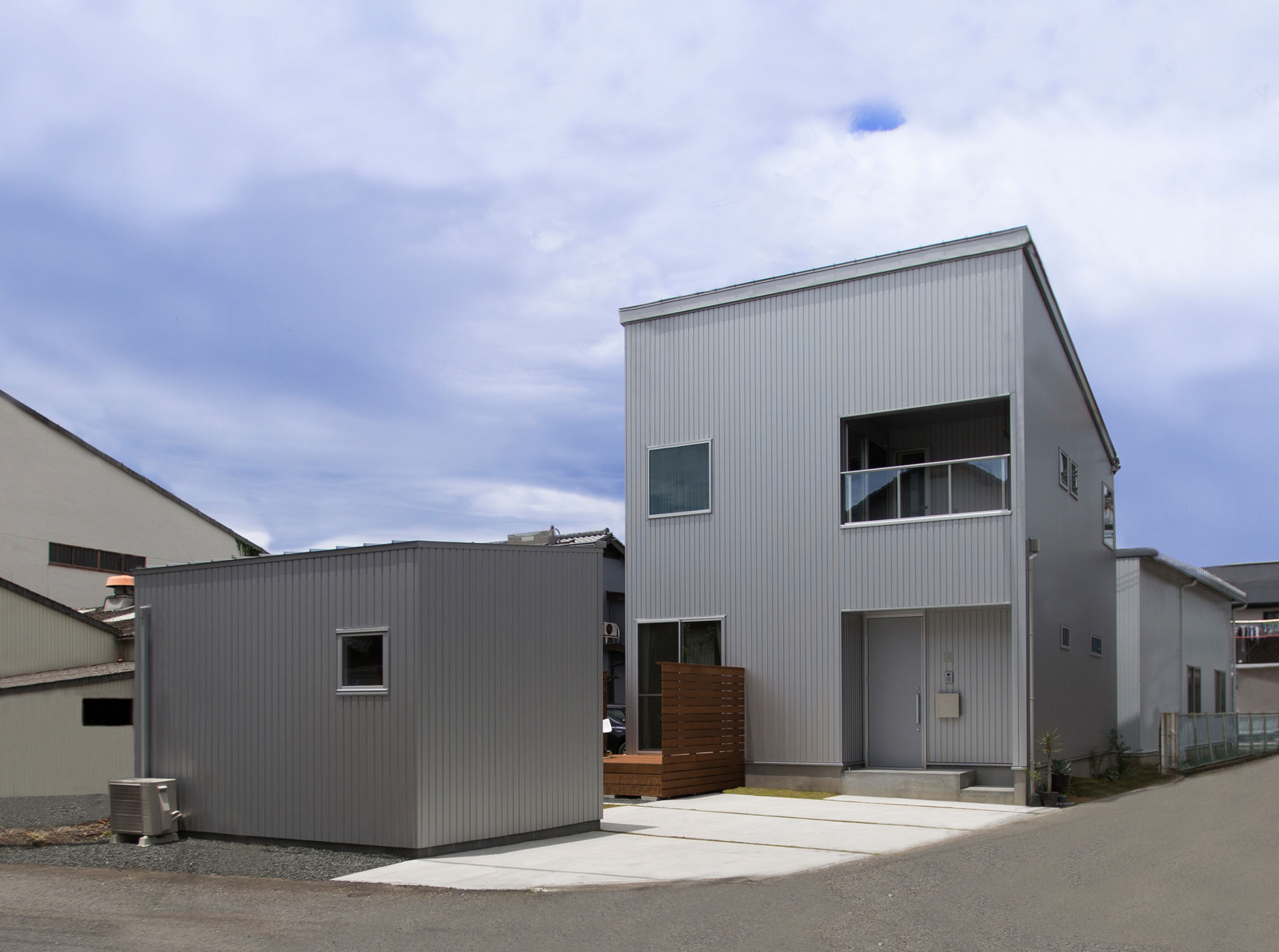 House with a haco-sooco - HACO (ハコ) シンプルハウスと丁寧な暮らし-静岡市