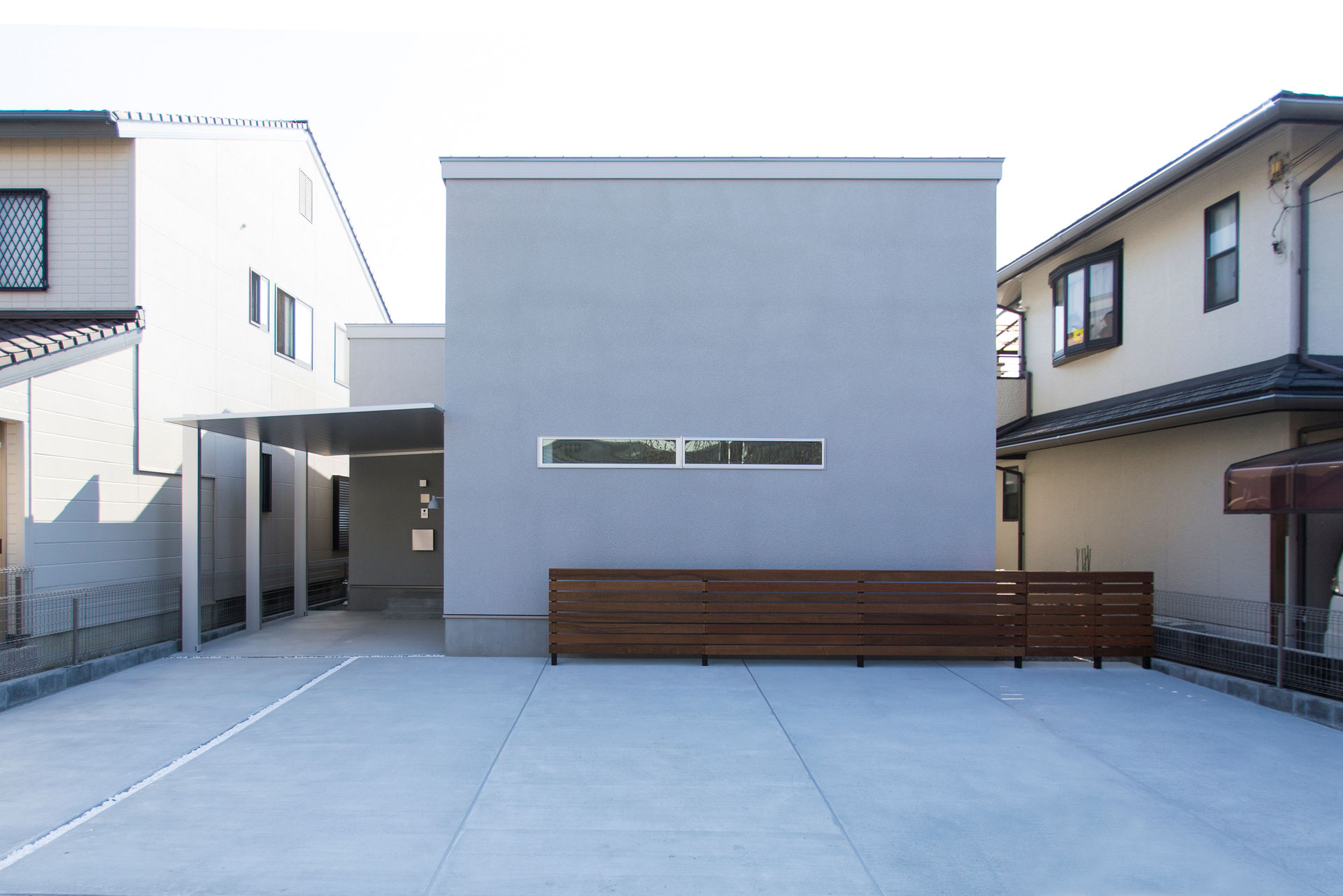 Gray one-story House-2 - シンプルがいい。デザインと機能を両立した注文住宅は静岡市のHACO一級建築士設計事務所