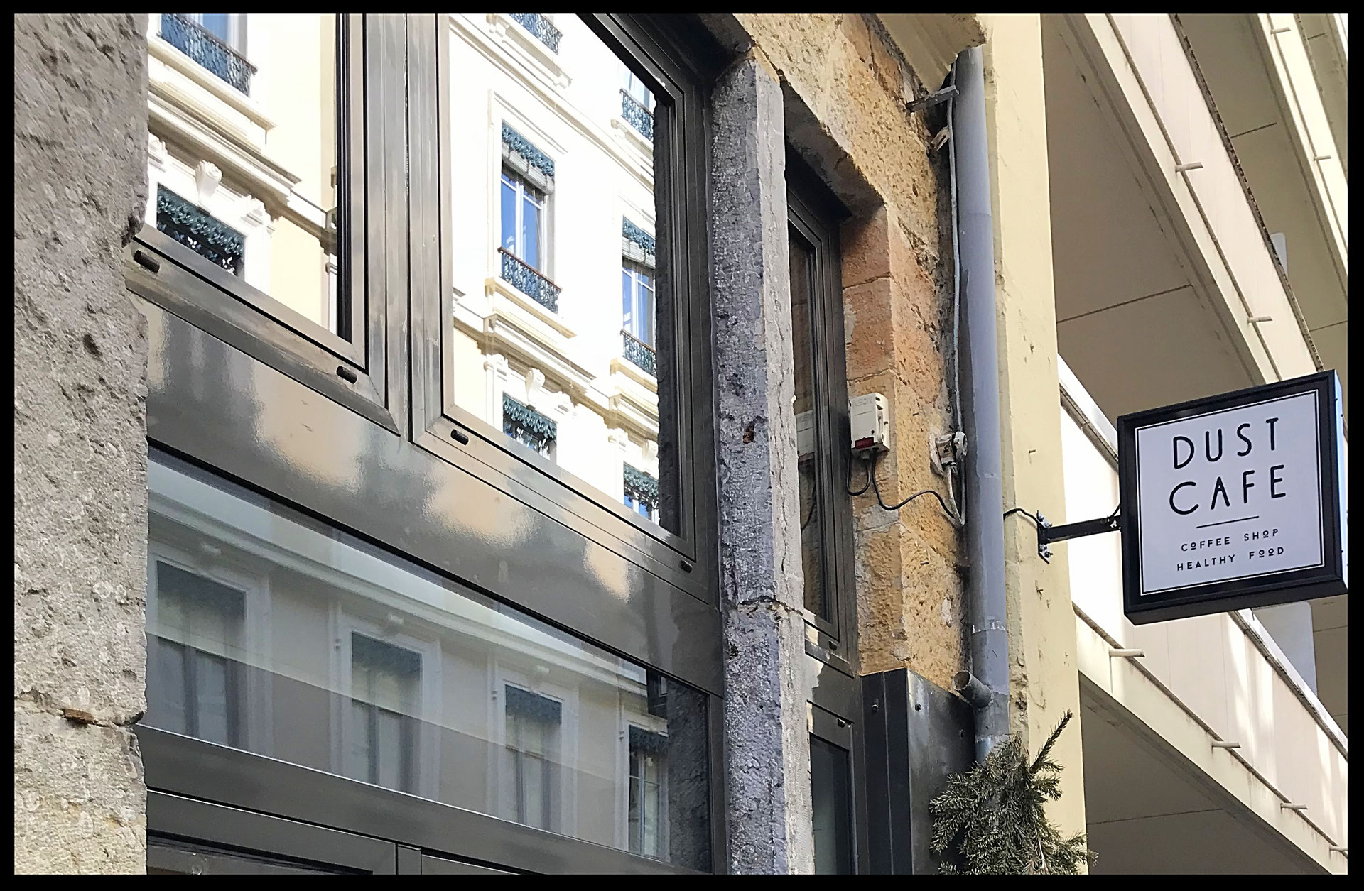 DUST CAFE —— - Site de lugdumiam !