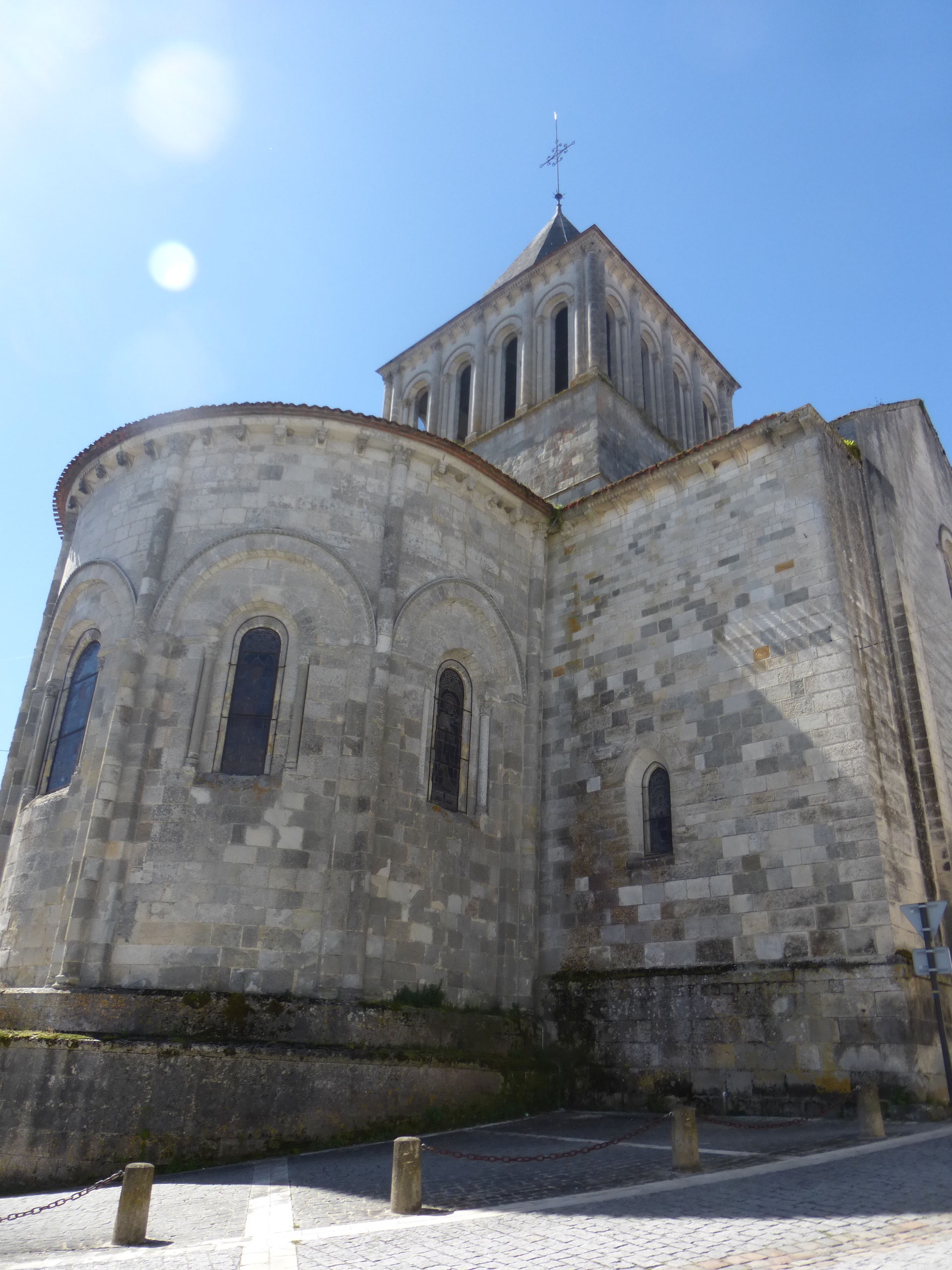 MONTMOREAU - Site de patrimoinecharente