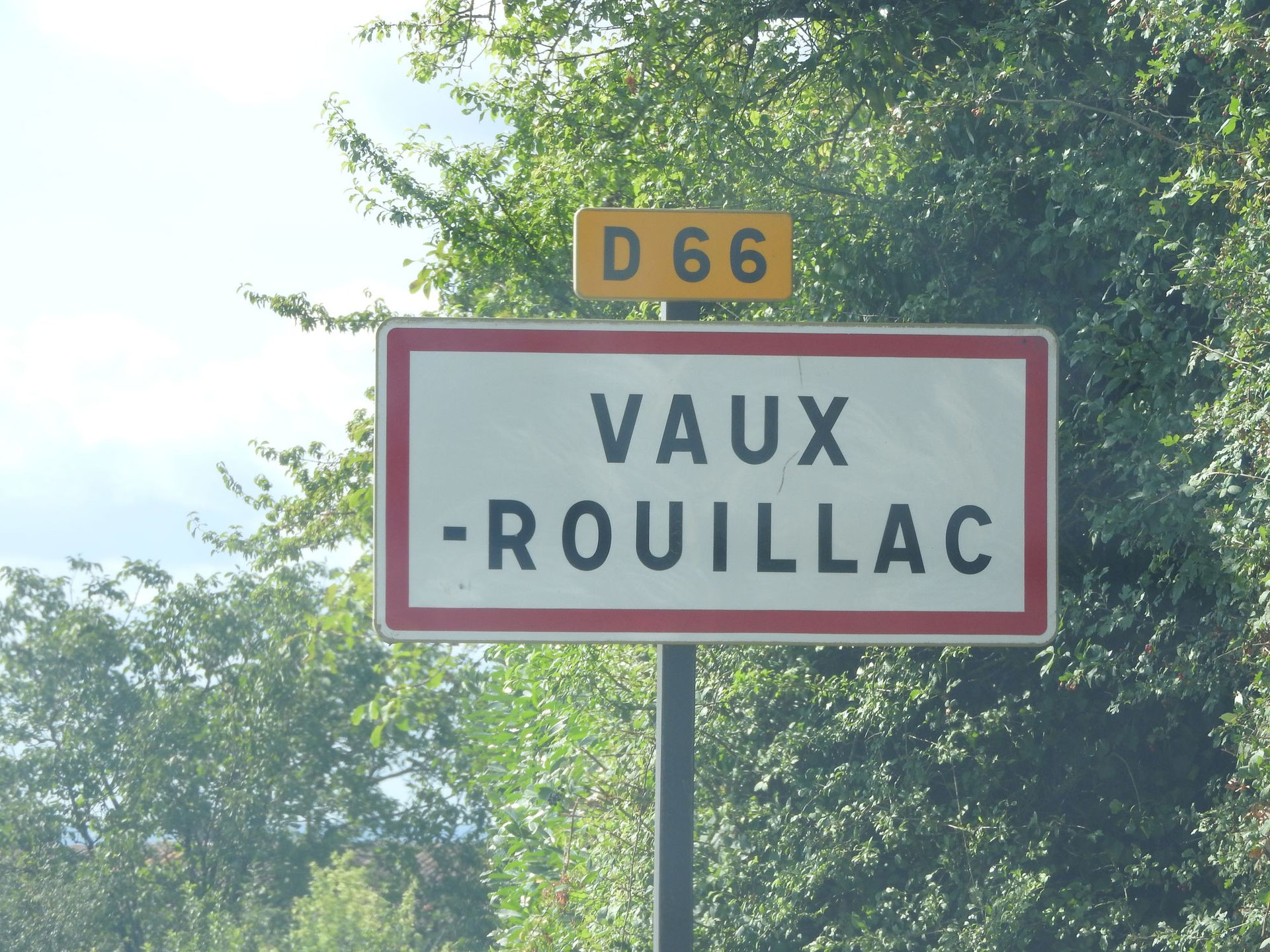 VAUX ROUILLAC - Site de patrimoinecharente