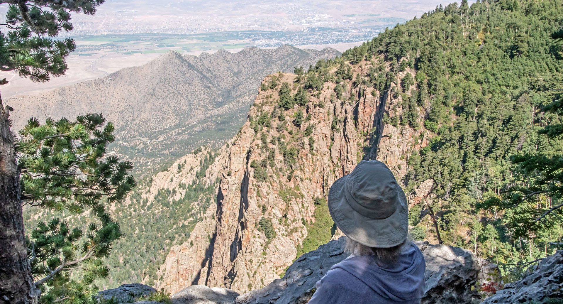 The "Crest Spur Route" in the Sandia Mountains - dogofthedesert