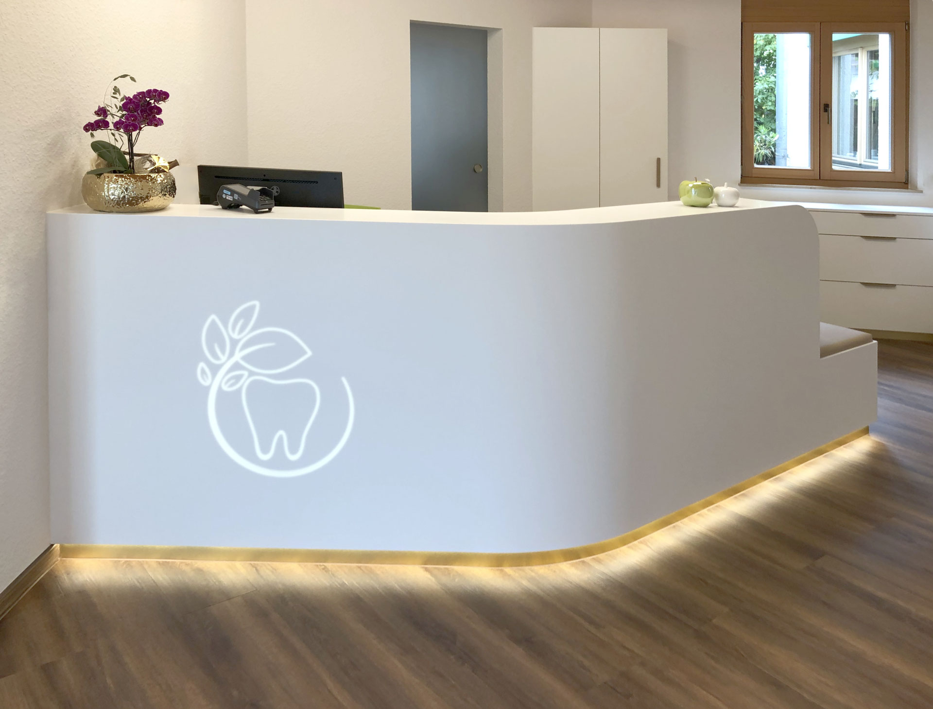 Rezeption Zahnarztpraxis - Schreinerei Alexander Neuls