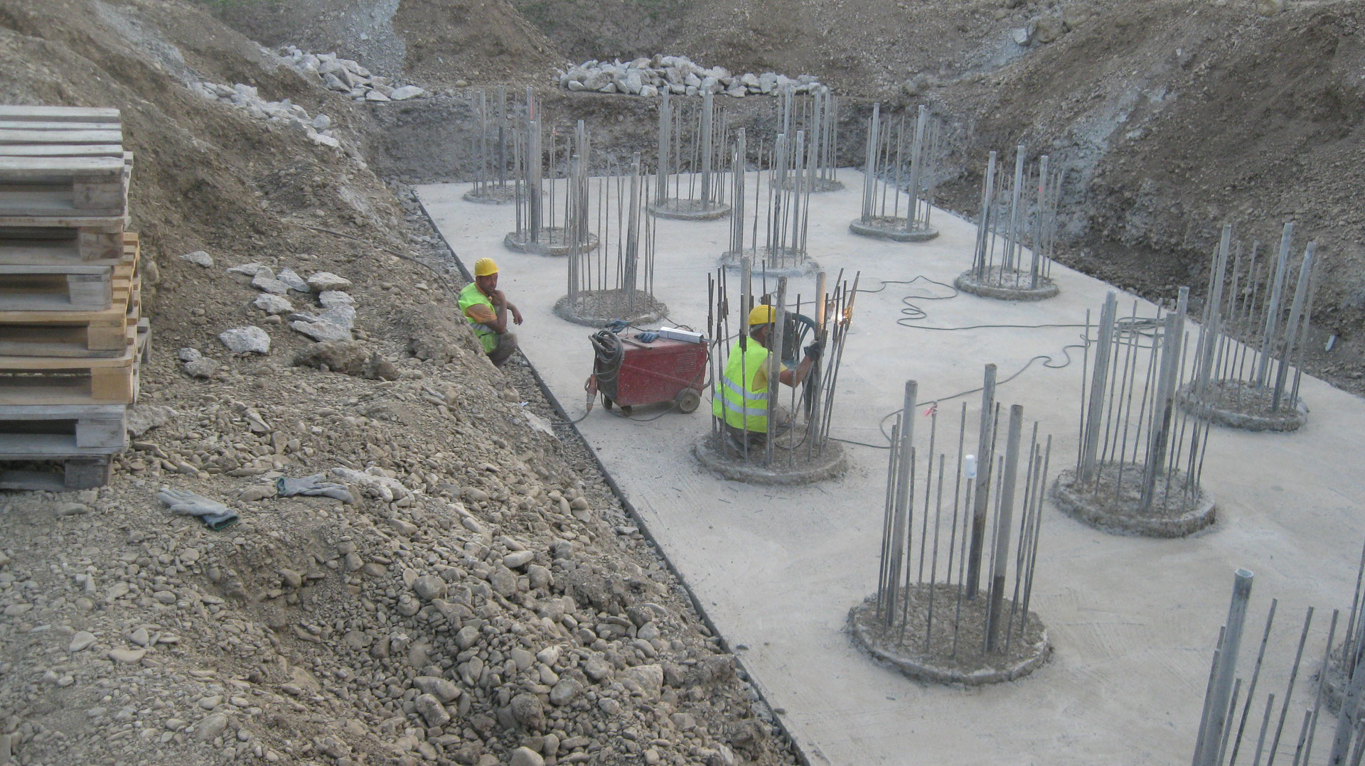 Piloti Forati - forajeputuriapa